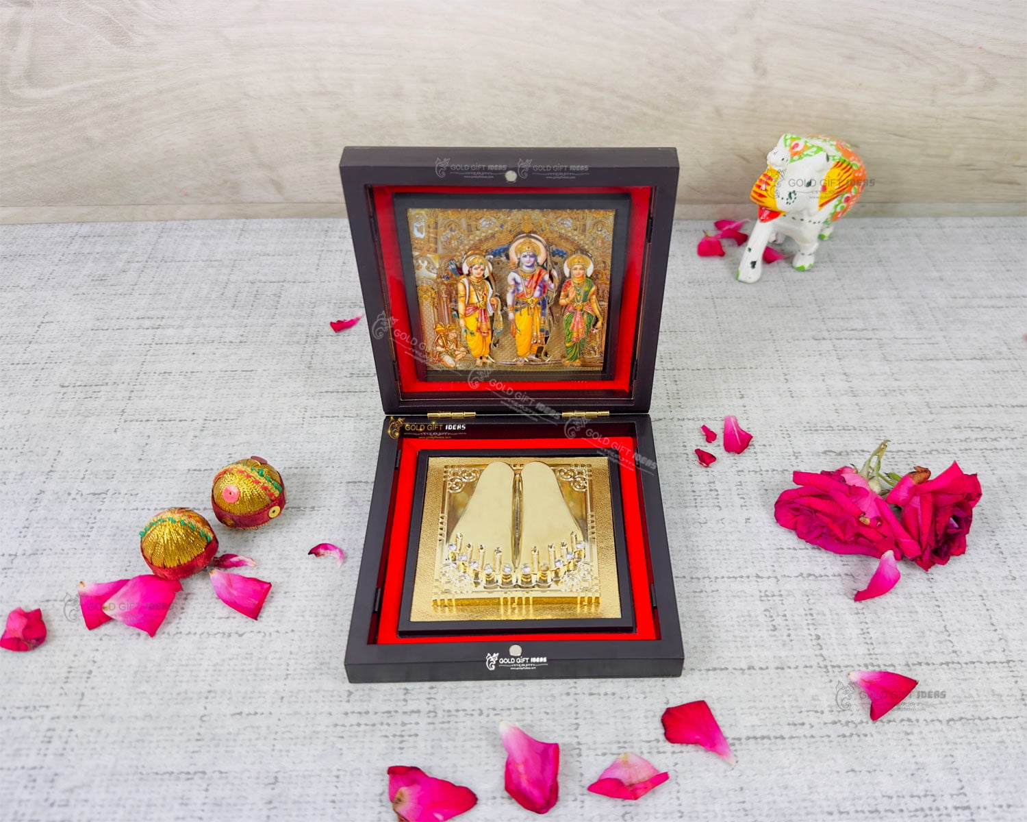 GoldGiftIdeas 24K Gold Plated Ram Darbar Photo Frame With Charan Paduka ...