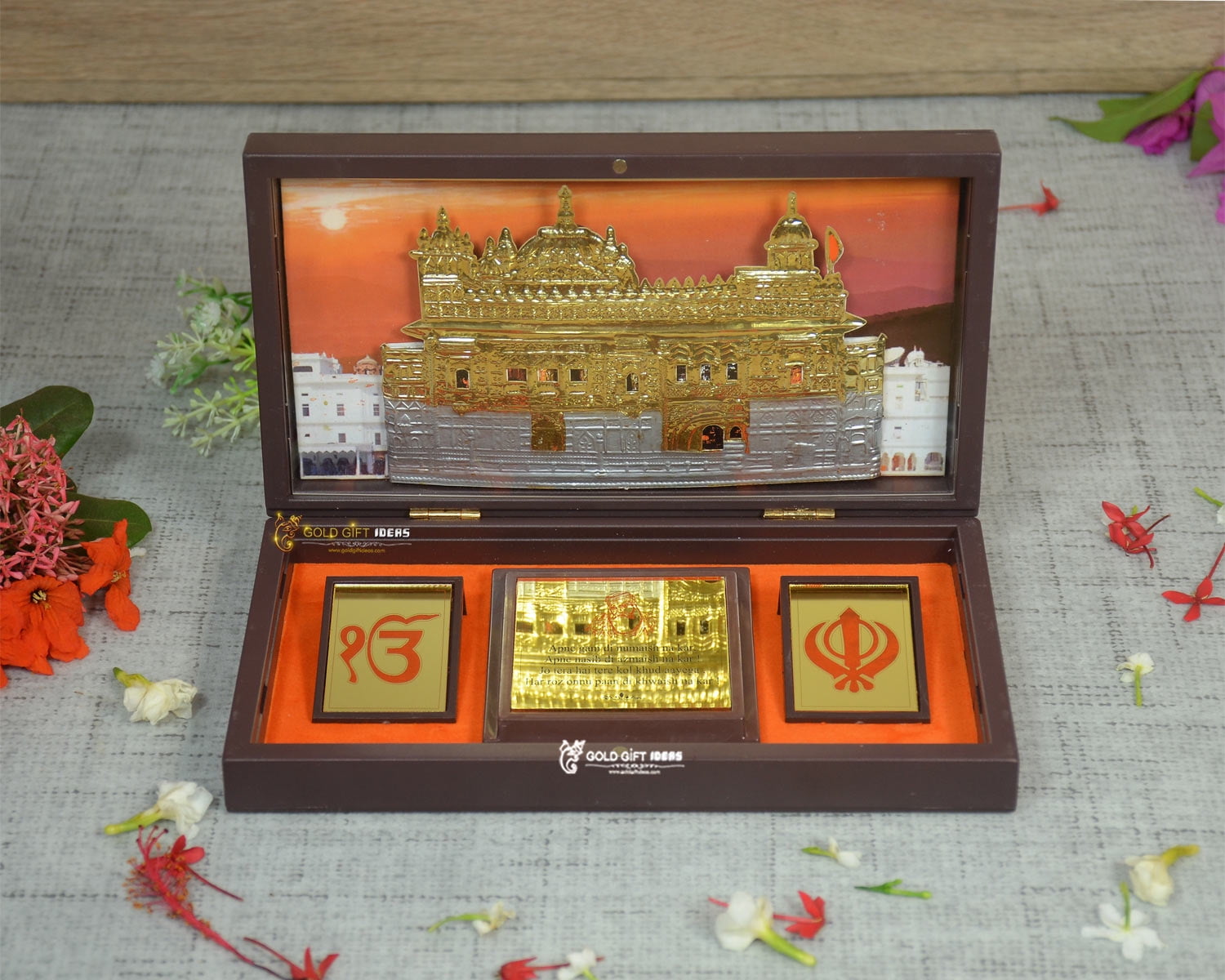 GoldGiftIdeas 24K Gold Plated WaheGuruji Photo Frame with Golden Temple ...