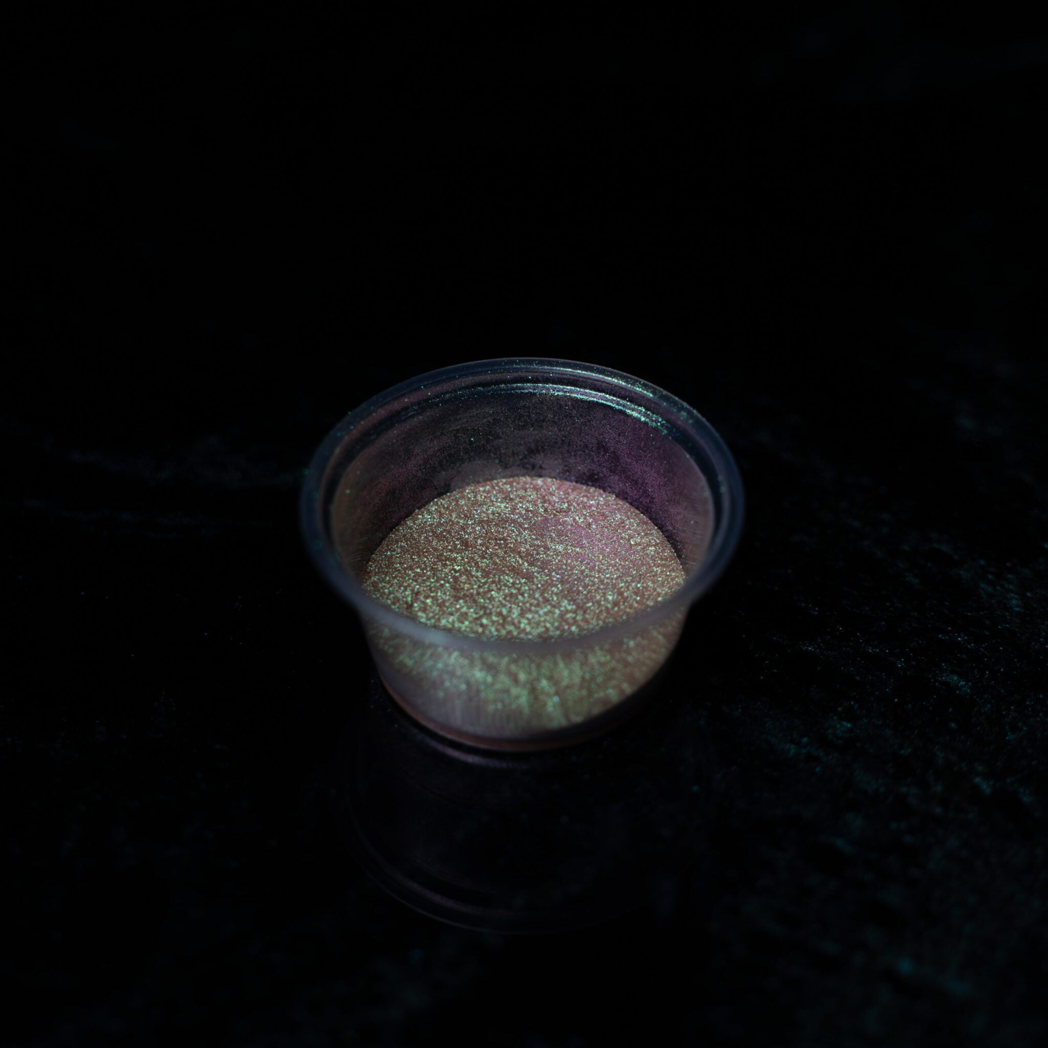 Golden Nugget Mica Powder 2oz (55 Grams) - Walmart.com