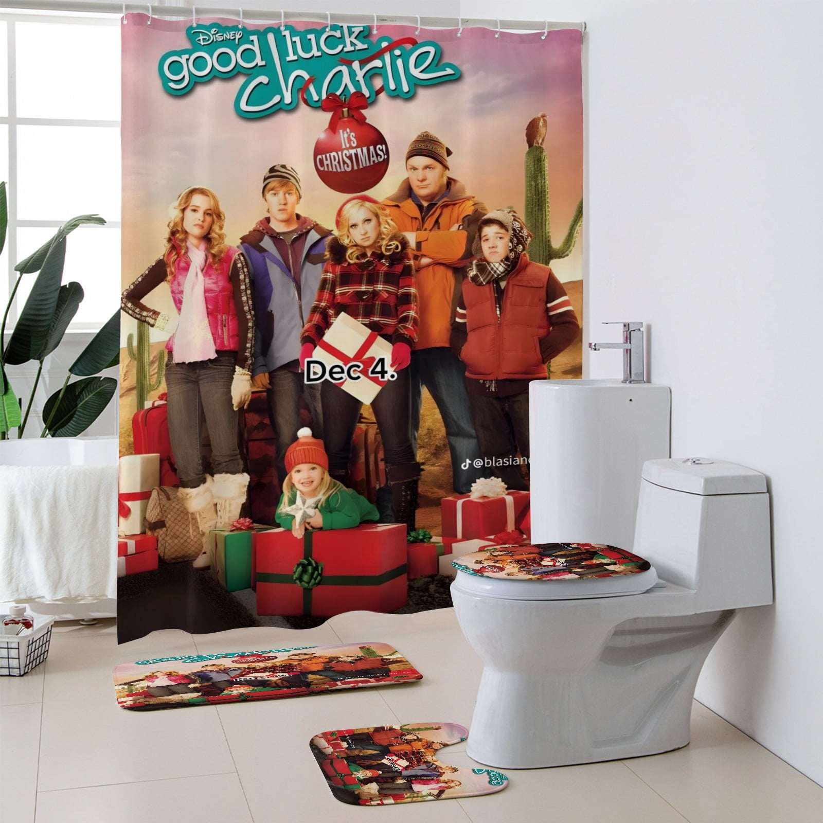 Good luck charlie Polyester Bath 4-Piece—Shower curtain, toilet mat ...