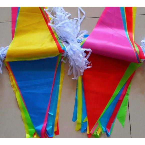 Triangle Flags String