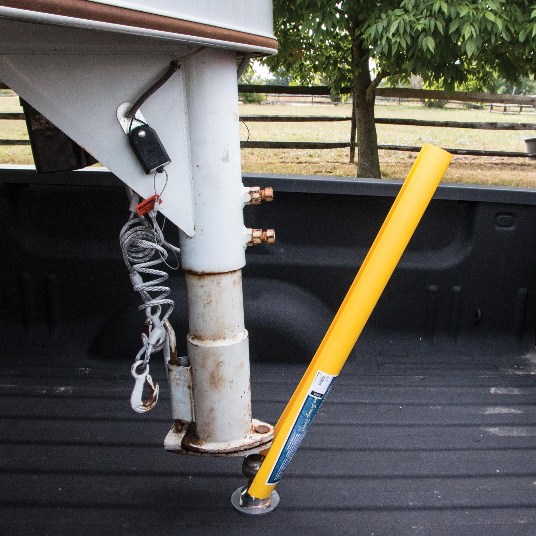 Jeffers Gooseneck Hook Up Helper, 30"L x 3/4"W Slit – Bright Yellow ...