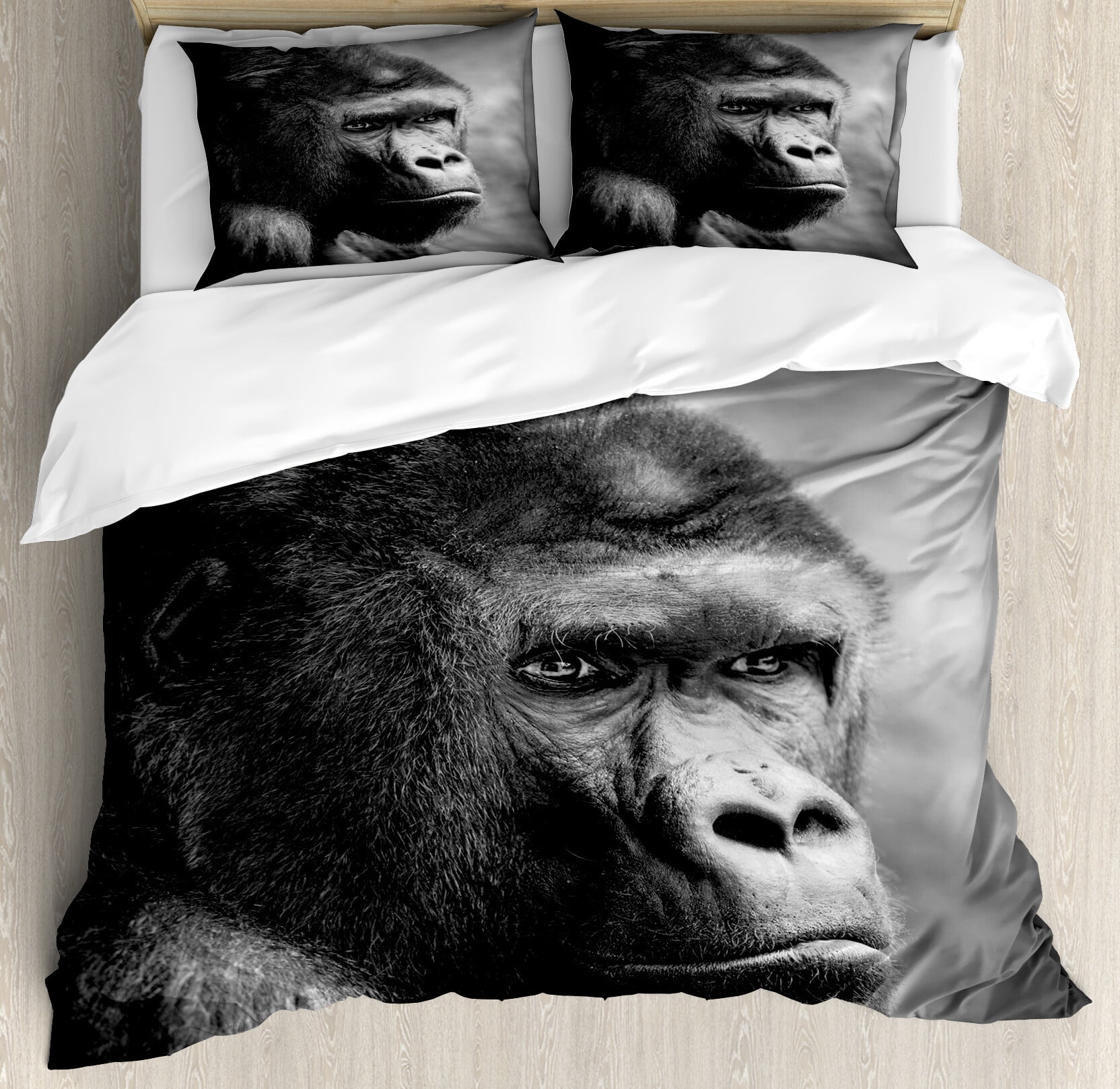 Gorilla Duvet Cover Set, Close up Shot Portrait of an Orangutan in ...