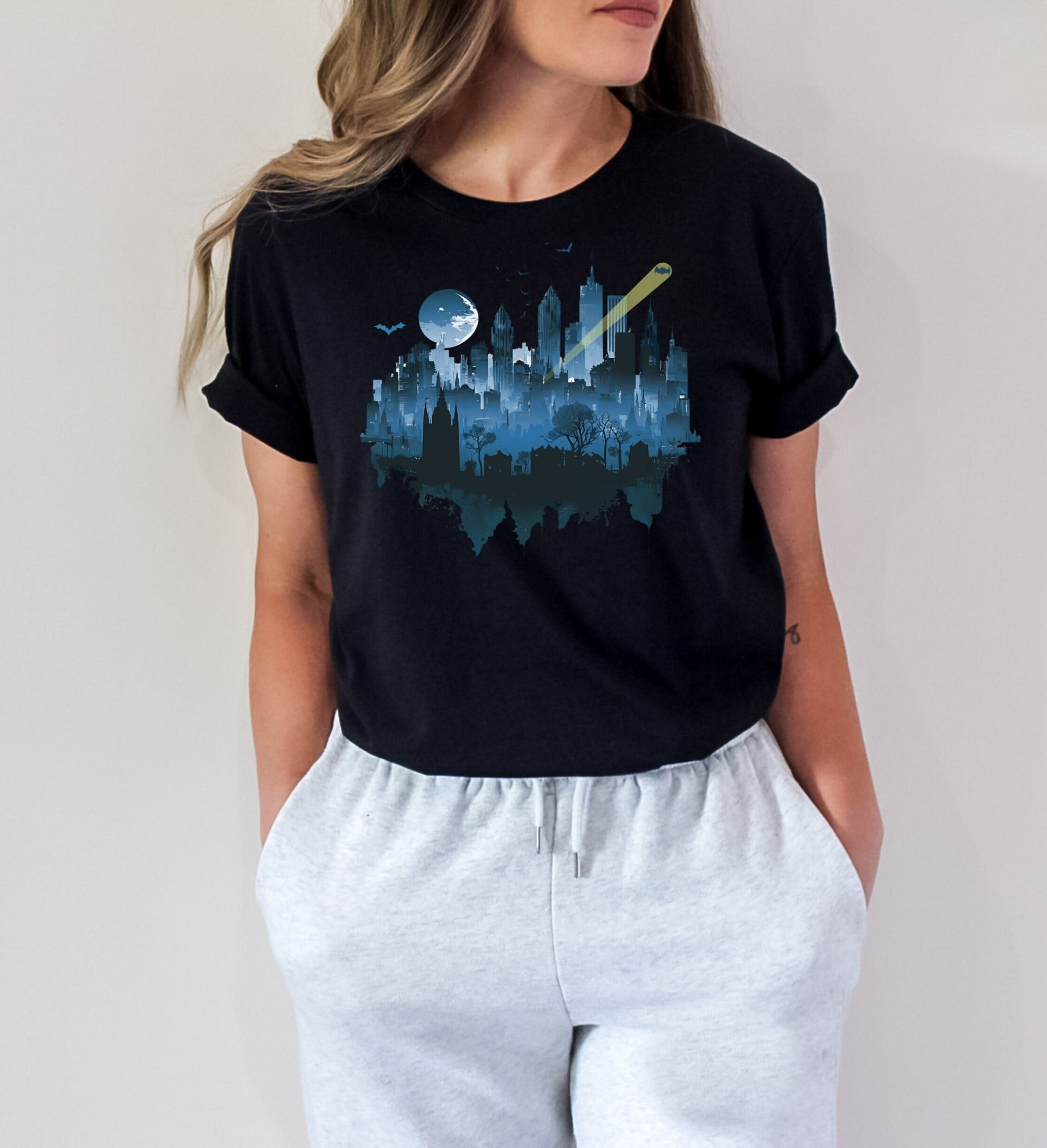 Gotham City T-Shirt Dark Knight City T-Shirt Bat Signal T-Shirt Comic ...