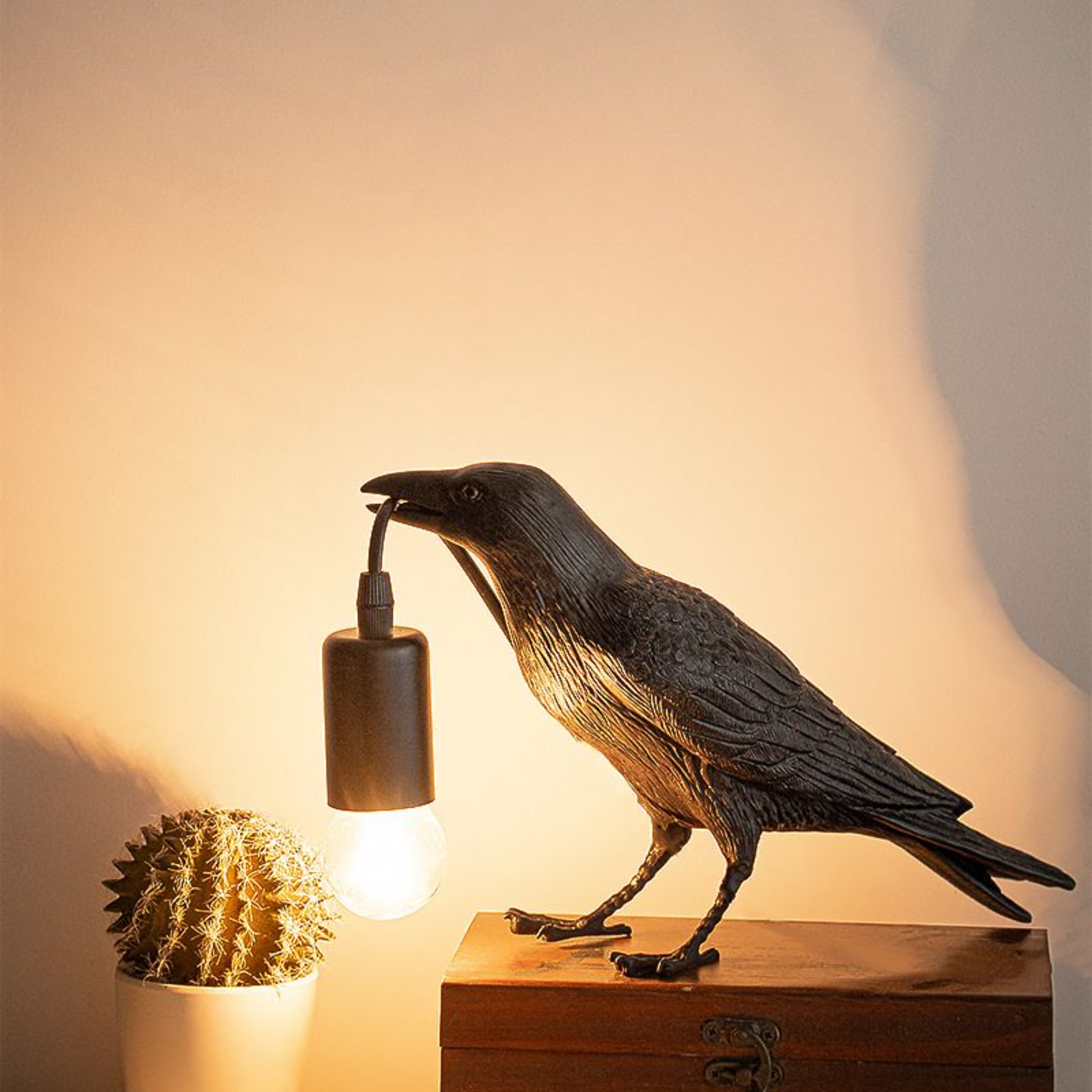 Gothic Bird-shaped Lamp, Warm Light Desk Lamp, Adjustable Brightness ...
