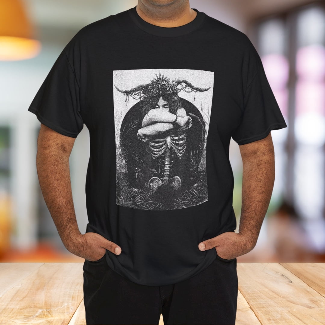 Gothic Dark Mystic Emo Girl Shirt, Alternative Witchy Halloween Style ...