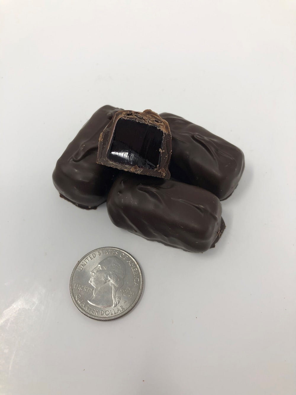 Gourmet Sugarless Dark Chocolate Raspberry Jellies Candy, 1 Pound Box ...