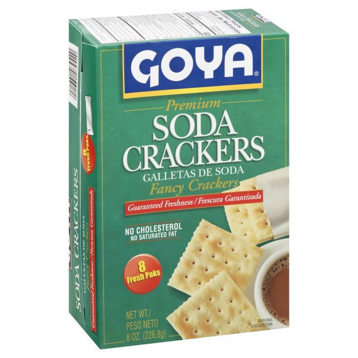 Goya Premium Soda Crackers, 8 Oz - Walmart.com