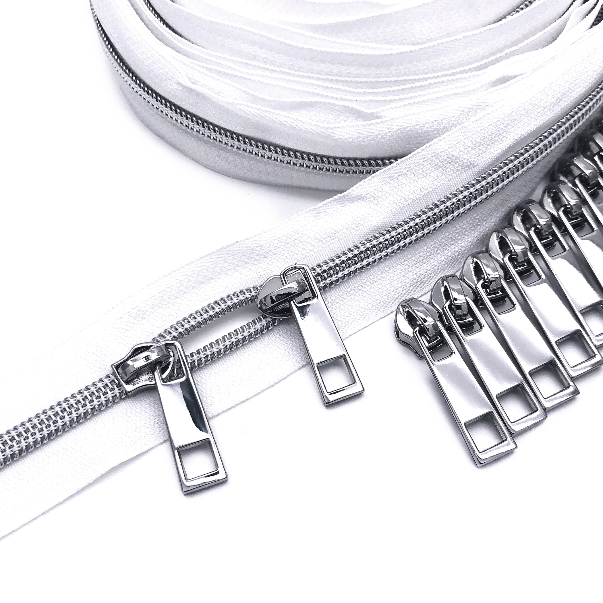 Goyunwell #5 White Zippers, 5 Yards Nylon Zipper Tape with 10Pcs Silver ...