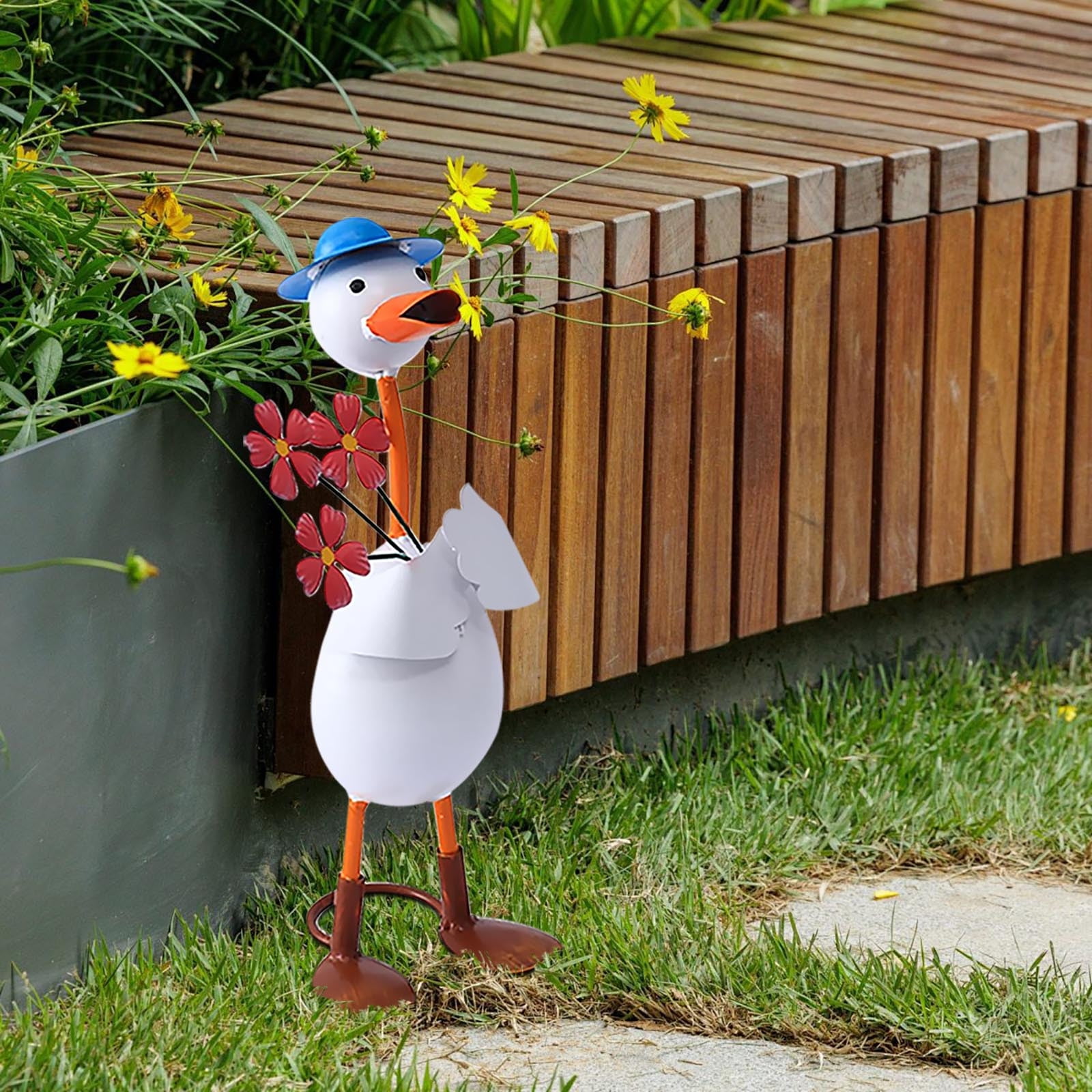 Gqtwoy Cute Ducks Metal Patio Art Garden Statue, Outdoor Metal Duck ...