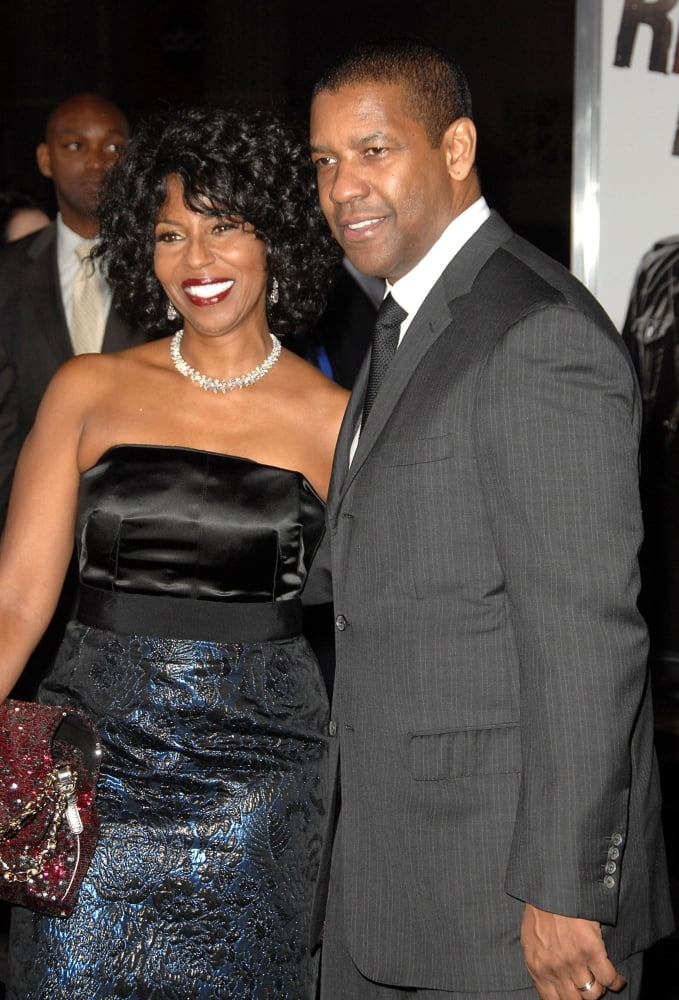 Grace Hightower Denzel Washington At Arrivals For The Book Of Eli ...