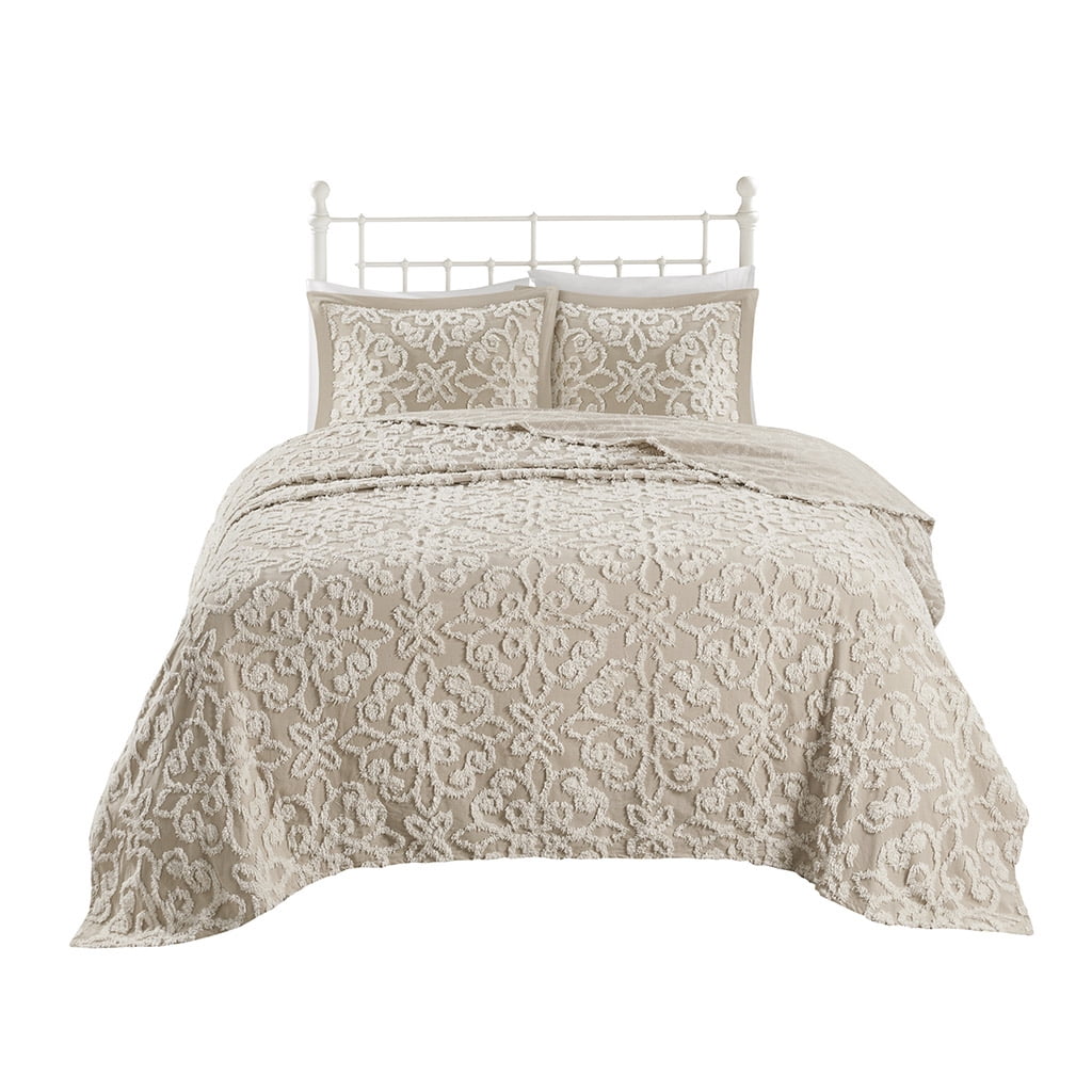 Gracie Mills Eldridge 3-Piece Tufted Chenille Floral Medallion ...