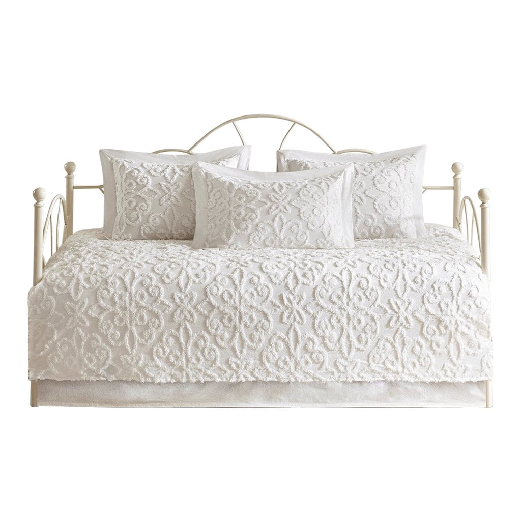 Gracie Mills Eldridge 5-Piece Tufted Chenille Floral Medallion Daybed ...