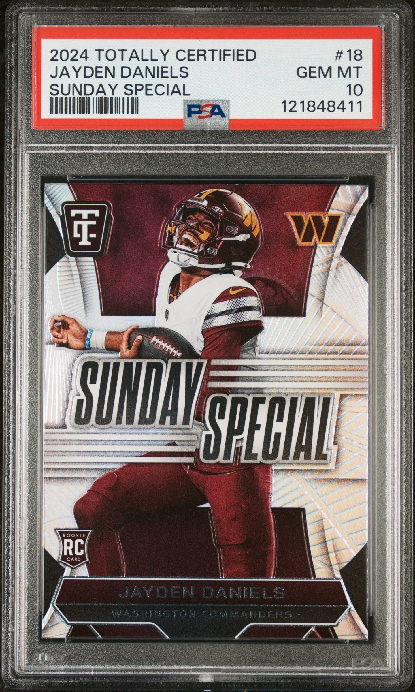 Graded 2024 Panini Totally Certified Jayden Daniels #18 Sunday Special ...
