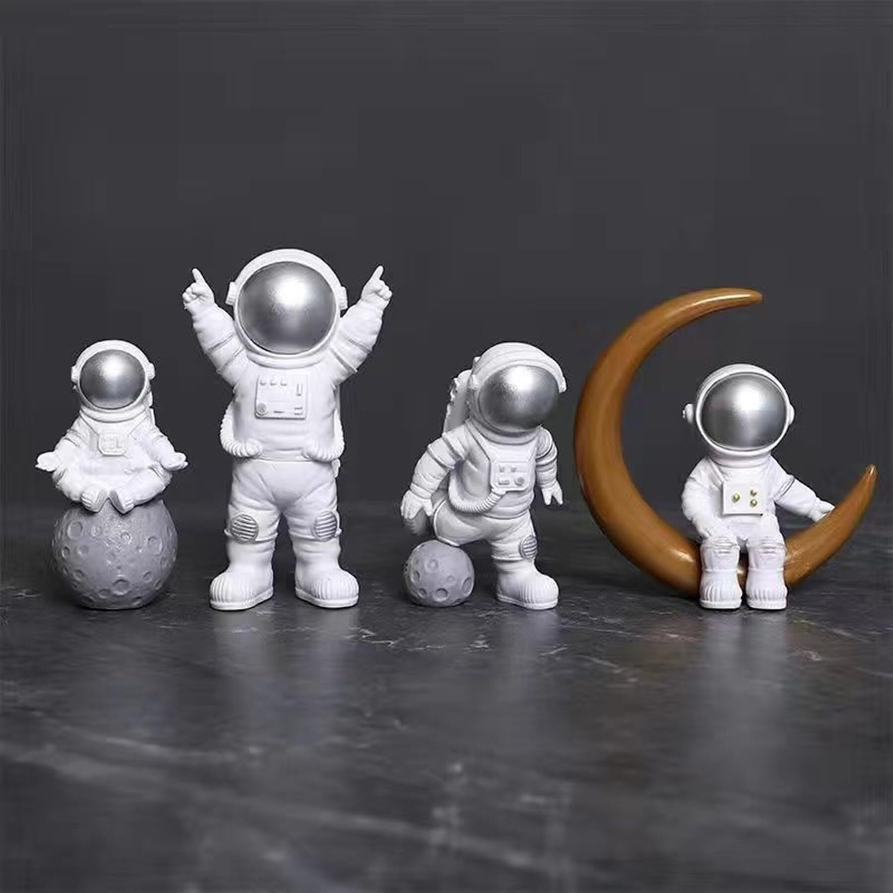 Gradient Astronaut Statues Set of 4, Spaceman Figurines Space Theme ...