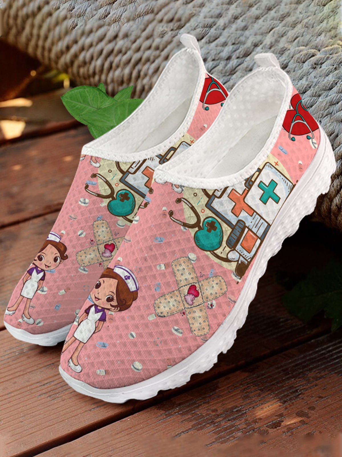 Gradient Women's Nursing Shoes Cute Cartoon Nurse Doctor Medical Print ...