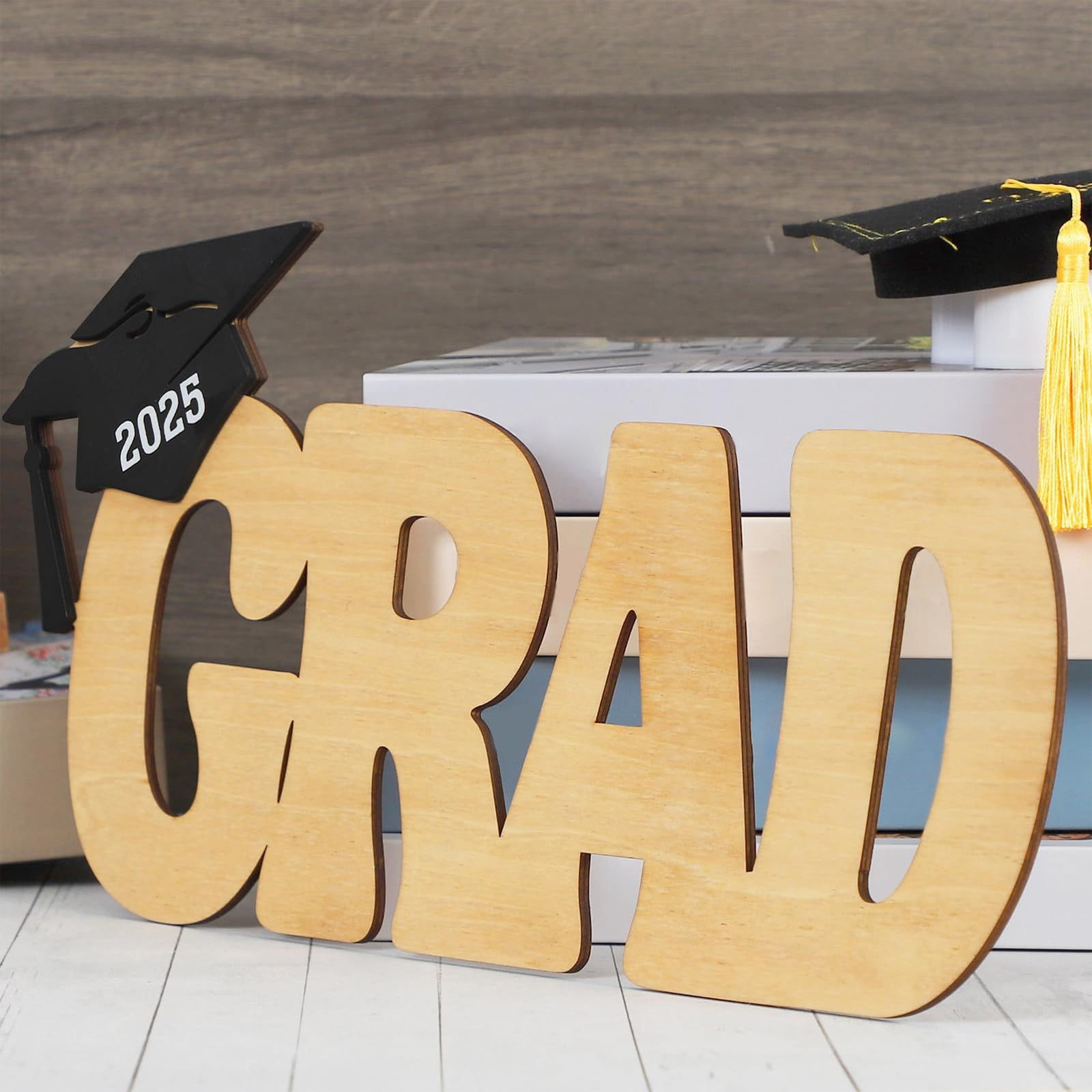 Graduation Wooden Table Decor, Class of 2025 Grad Sign with Cap Design ...