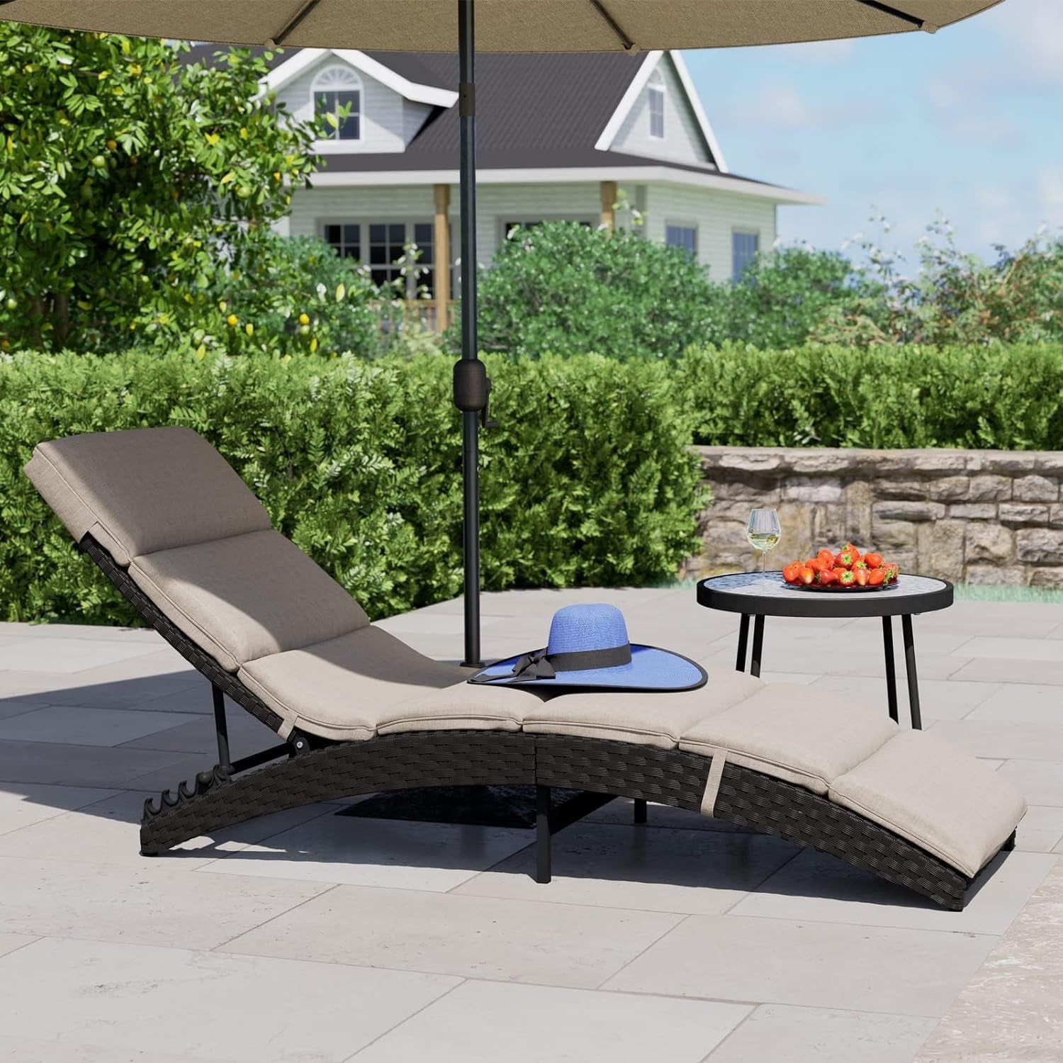 Grand Patio Outdoor Lounge Chair with Aluminum Frame and Beige Cushion ...