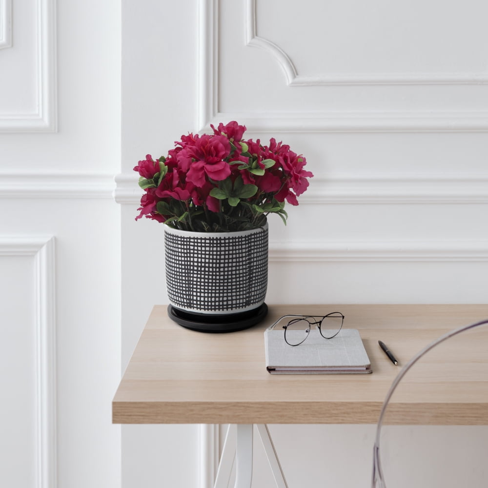 Gray Mesh Planter with Saucer Indoor Plant Pot Modern Home Decor ...