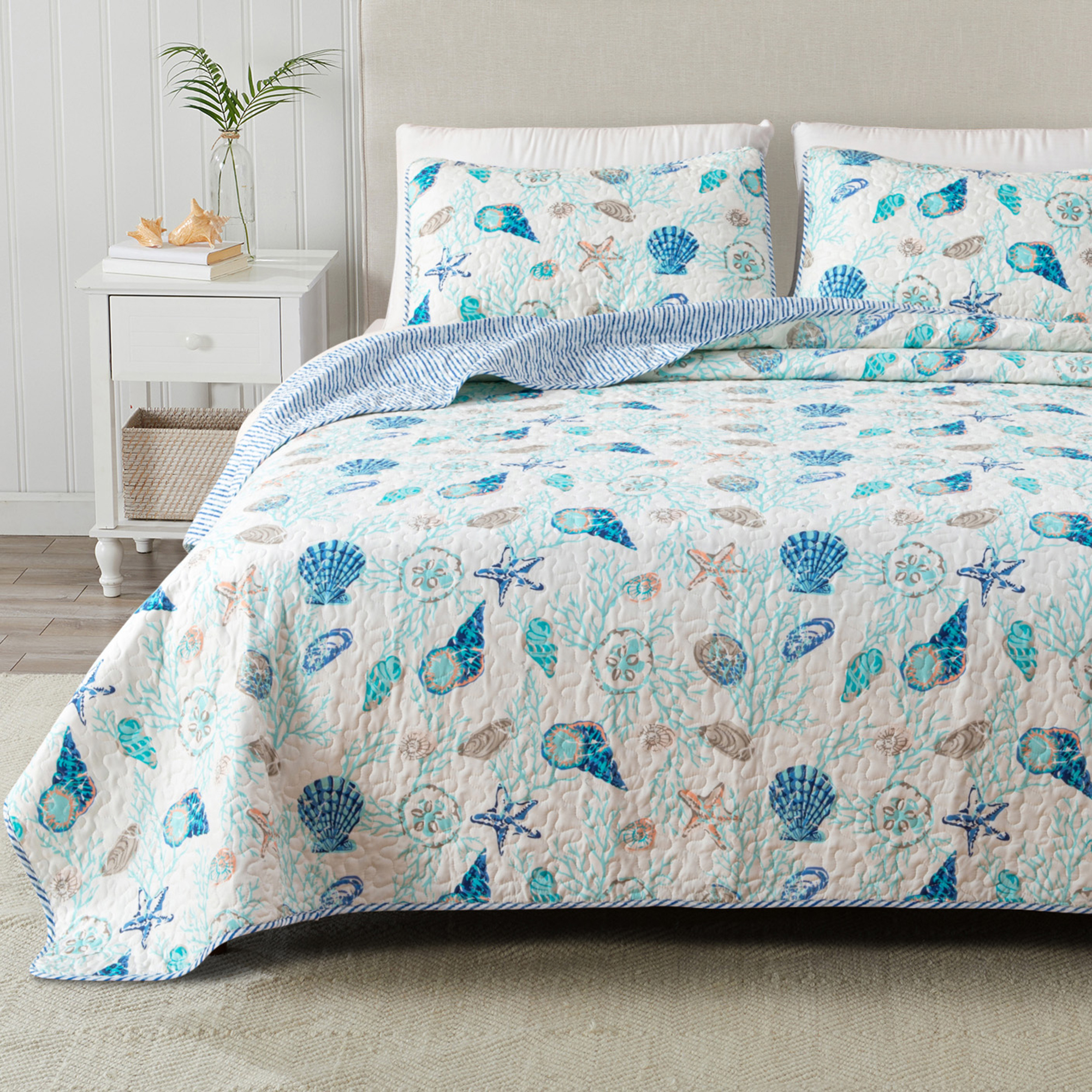 Great Bay Home Nautical Bedding, Beachy Themed Ocean Quilt Set with ...