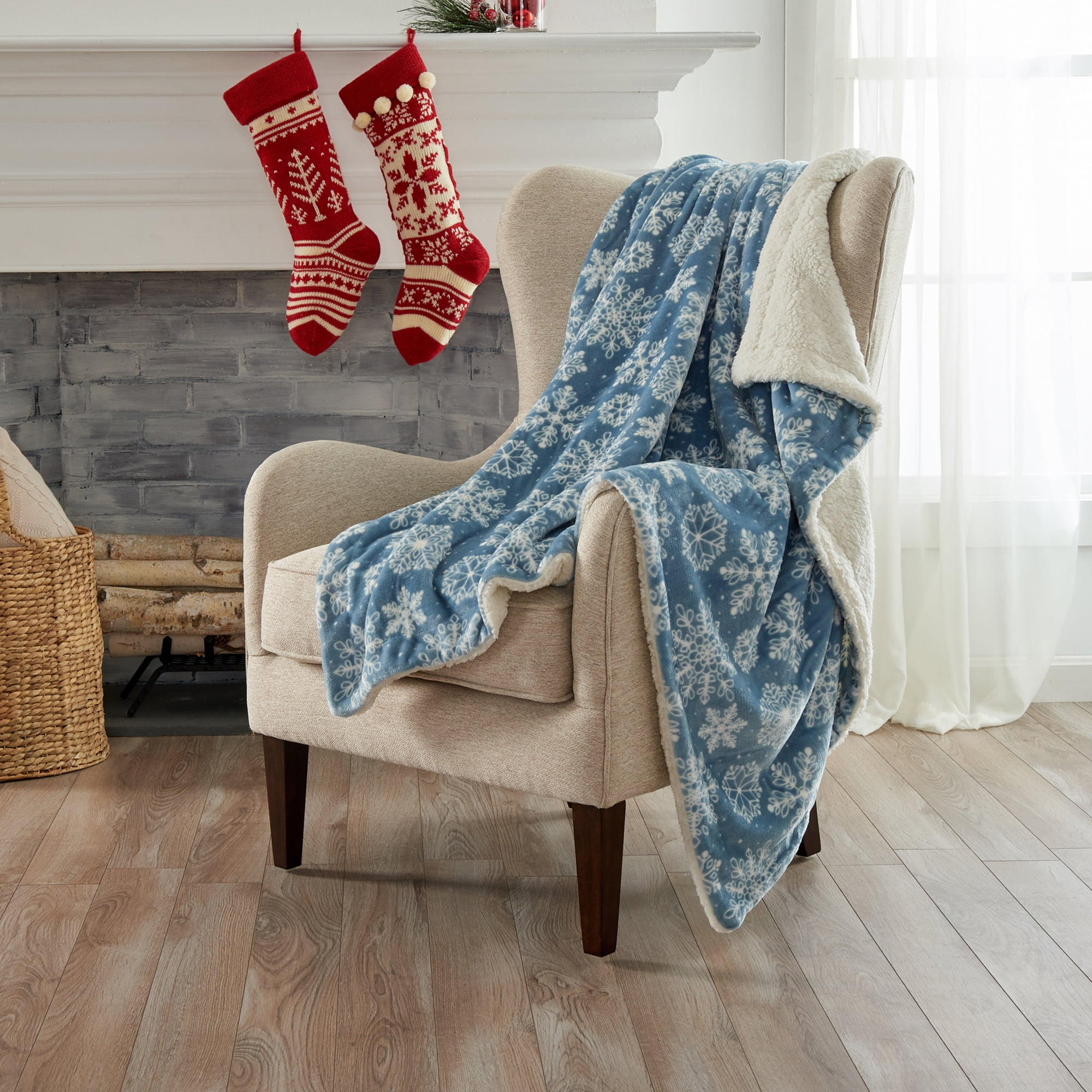 Great Bay Home Velvet Plush Fleece Sherpa Throw Blanket, Snowflakes ...