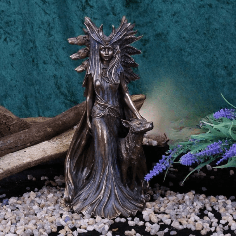 Greek Goddess Of Magic Statue Hekate And Dog Resin Ornaments, Bedroom ...