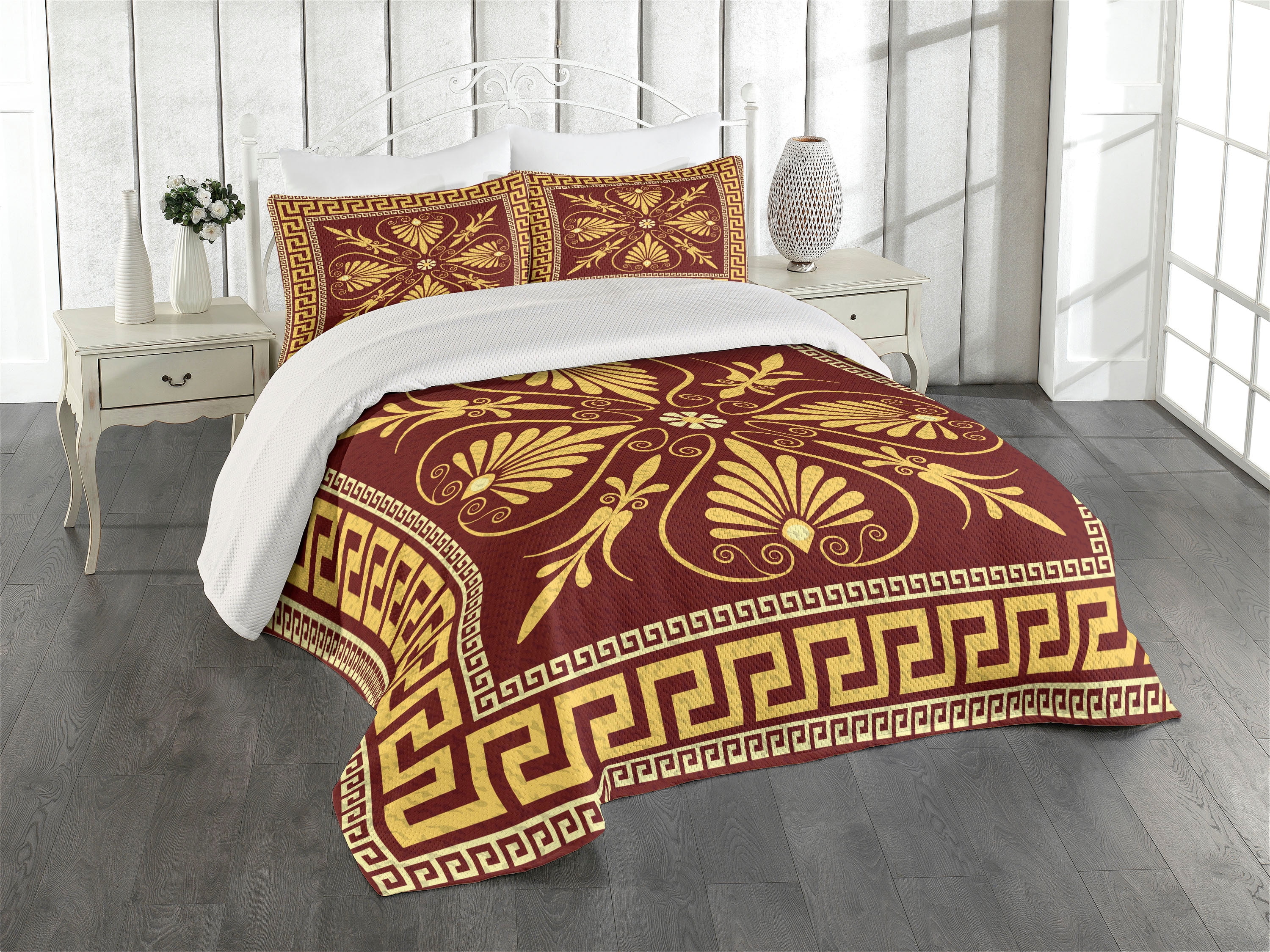 Greek Themed Coverlet, Old Fashioned Frame Design the Labyrinth and ...