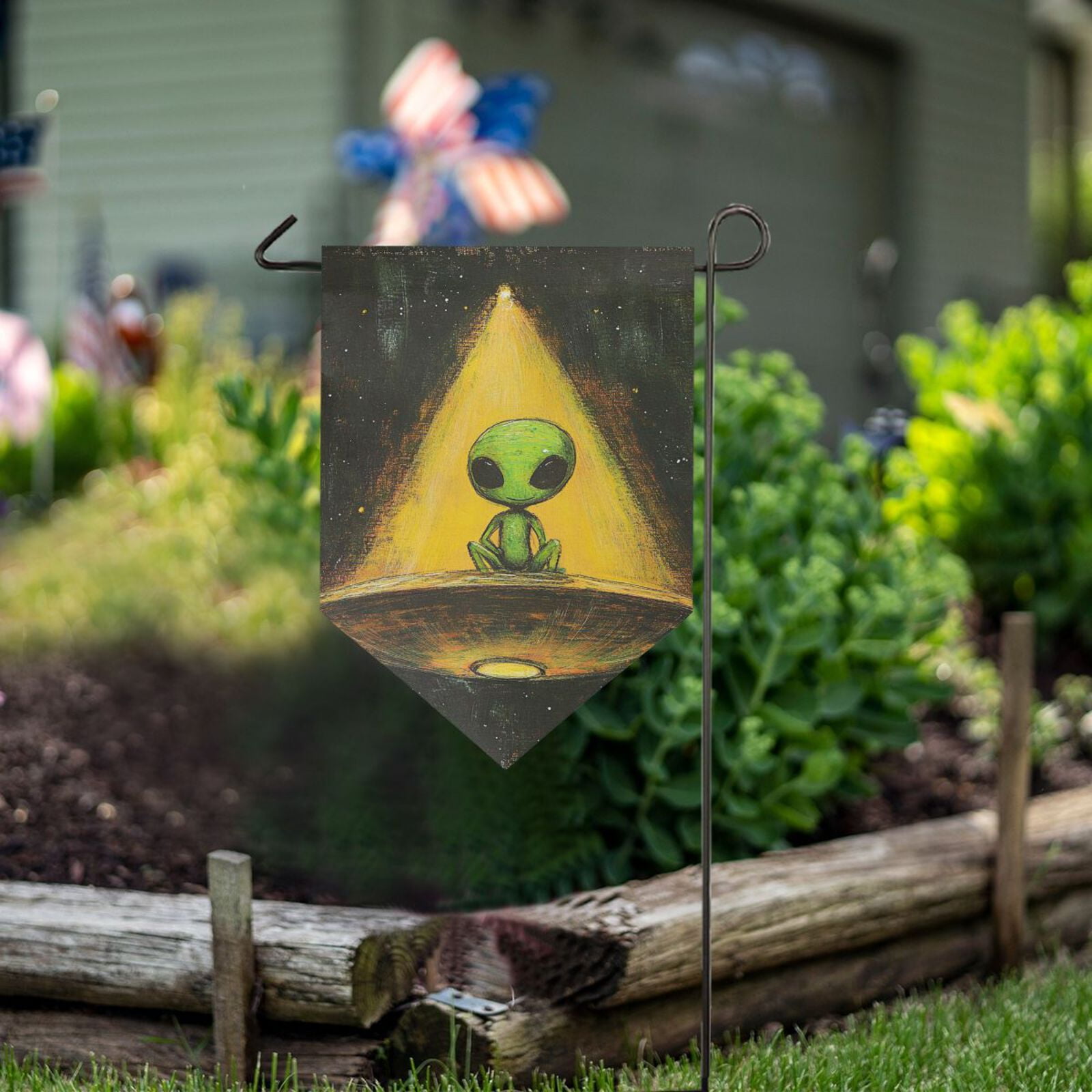 Green Alien Garden Flag 18" x 12.5" Double Sided Yard Lawn Outdoor ...