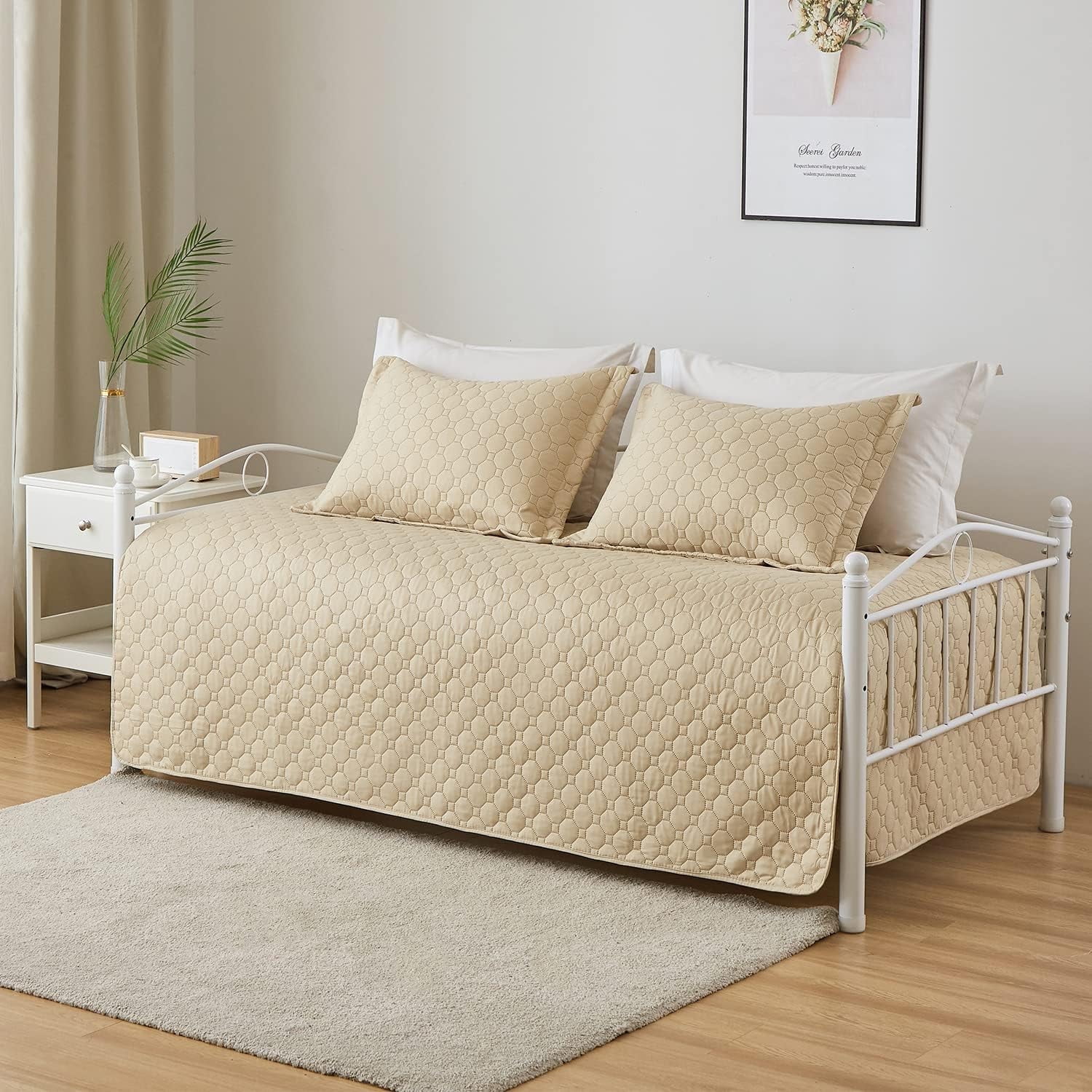 "Green Essen 3 Piece Reversible Daybed Cover Set, Double Sided Quilting ...