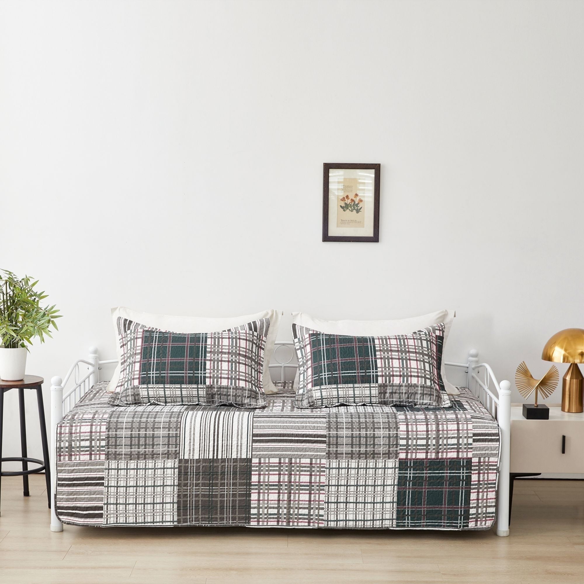 "Green Essen 3 Piece Daybed Cover Set, Double Sided Quilting, 2 Shams ...