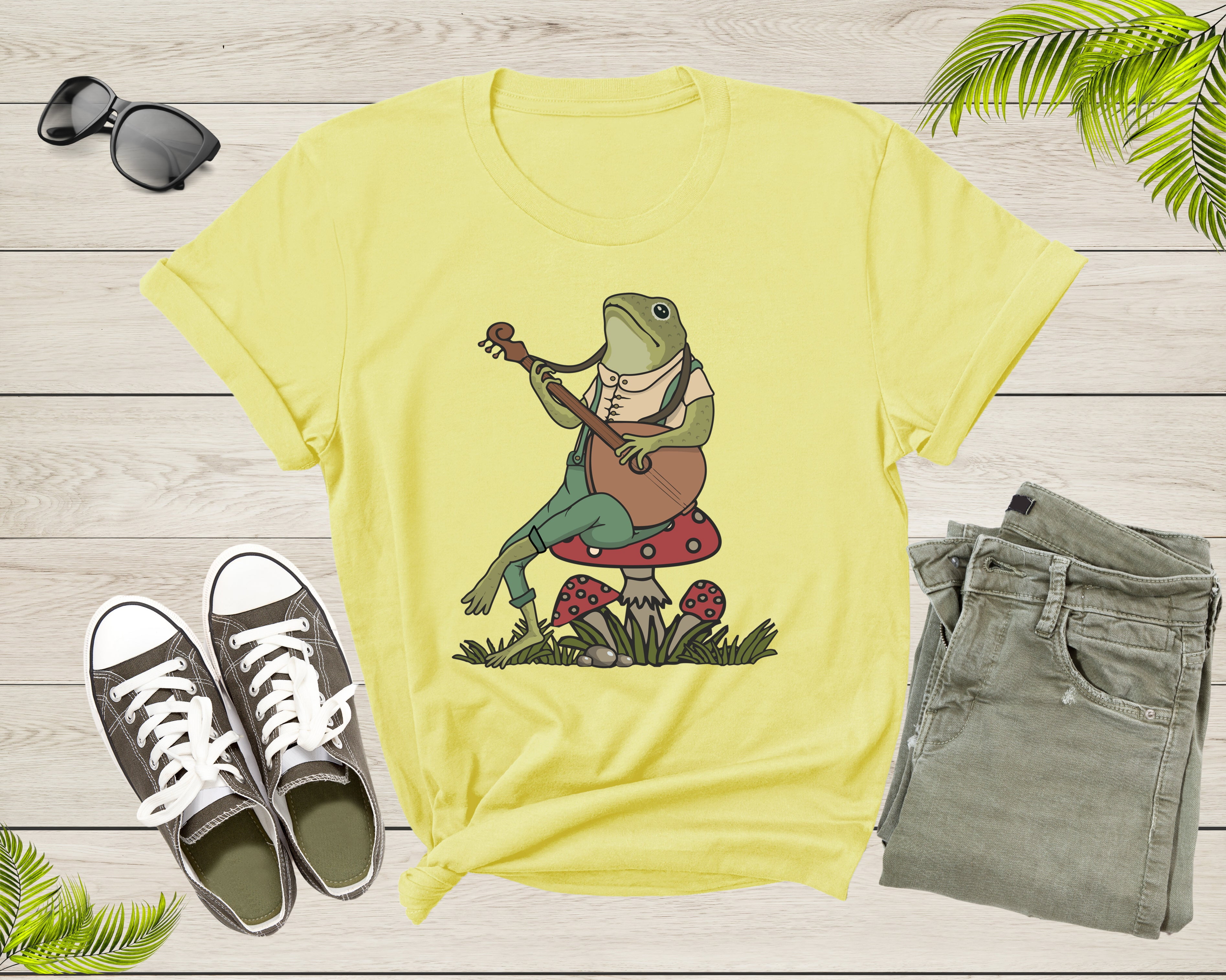 Green Frog Toad Animal Sitting on Mushrooms Playing Music T-Shirt Frog ...