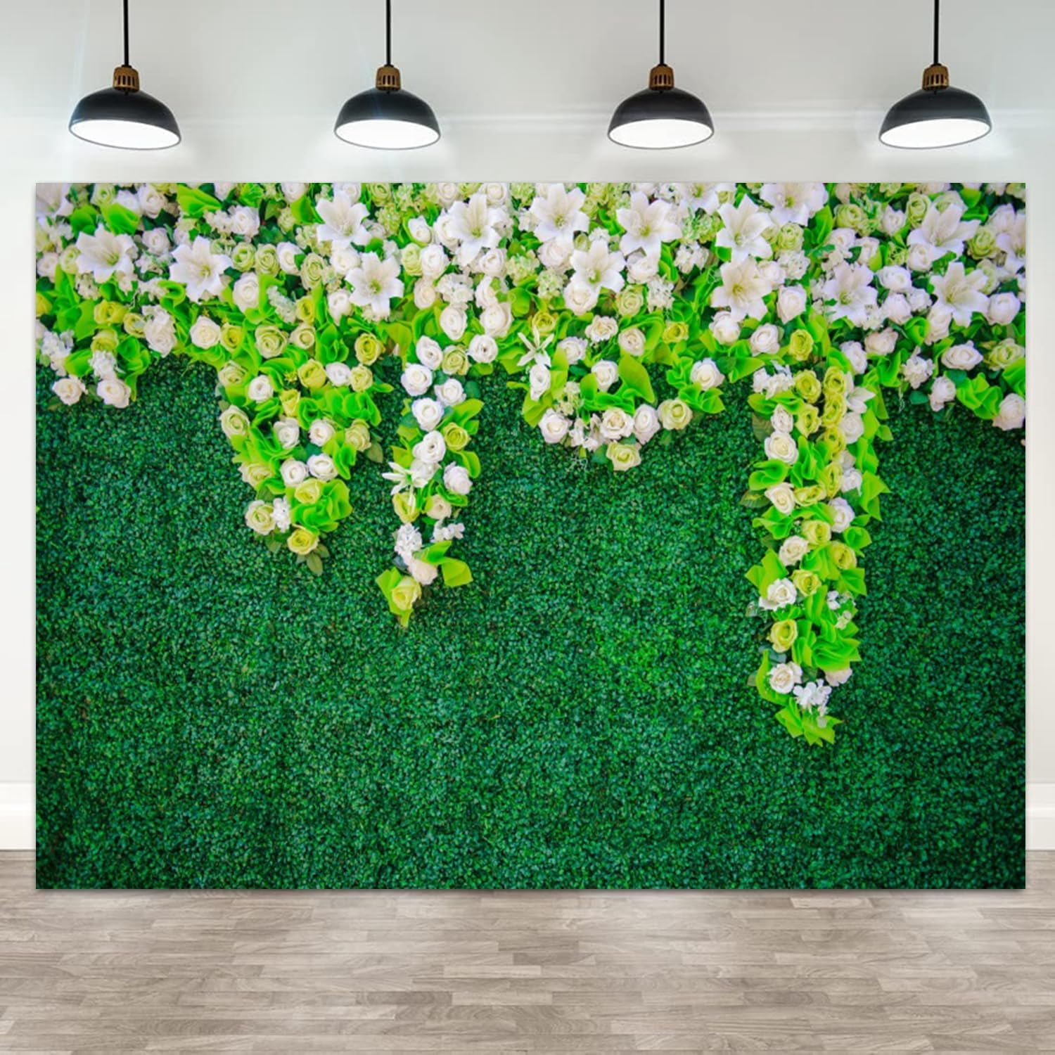 Green Grass Backdrop with White Floral Arrangement, Wedding, Party ...