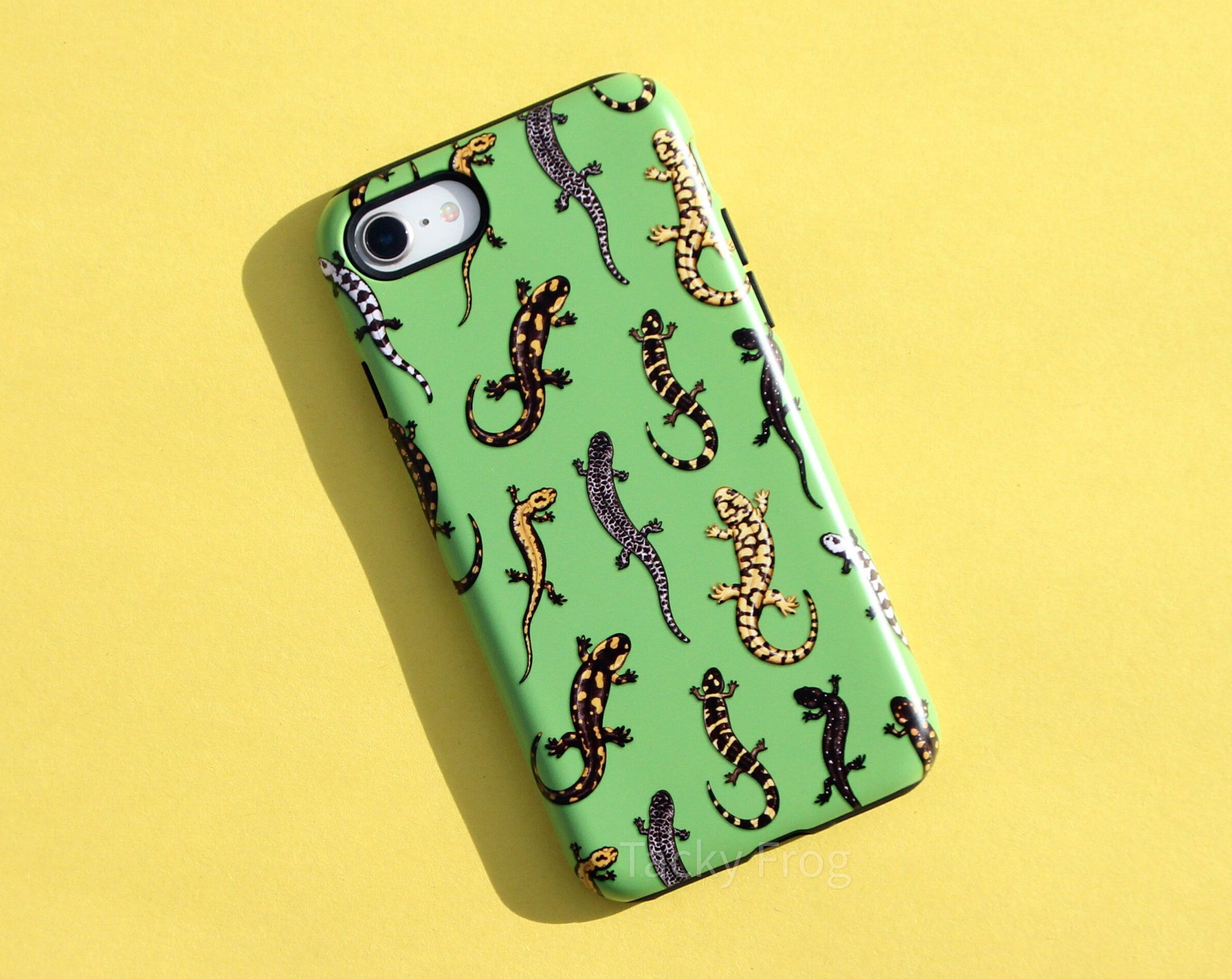 Green Salamander Pattern Case With Earthy Nature Reptile Artwork for ...
