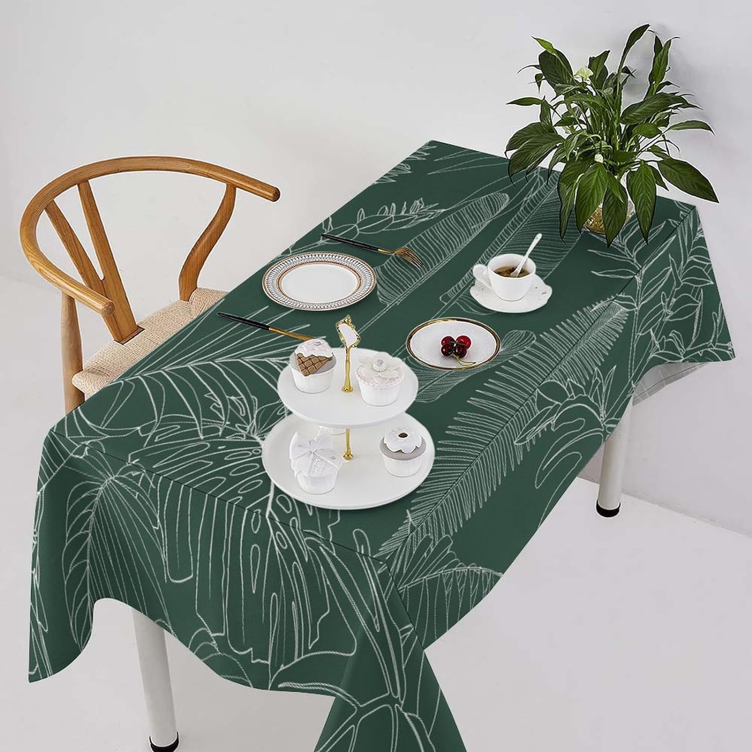 Green Tropical Leaves Tablecloth, Vintage Spring Plants Exotic ...