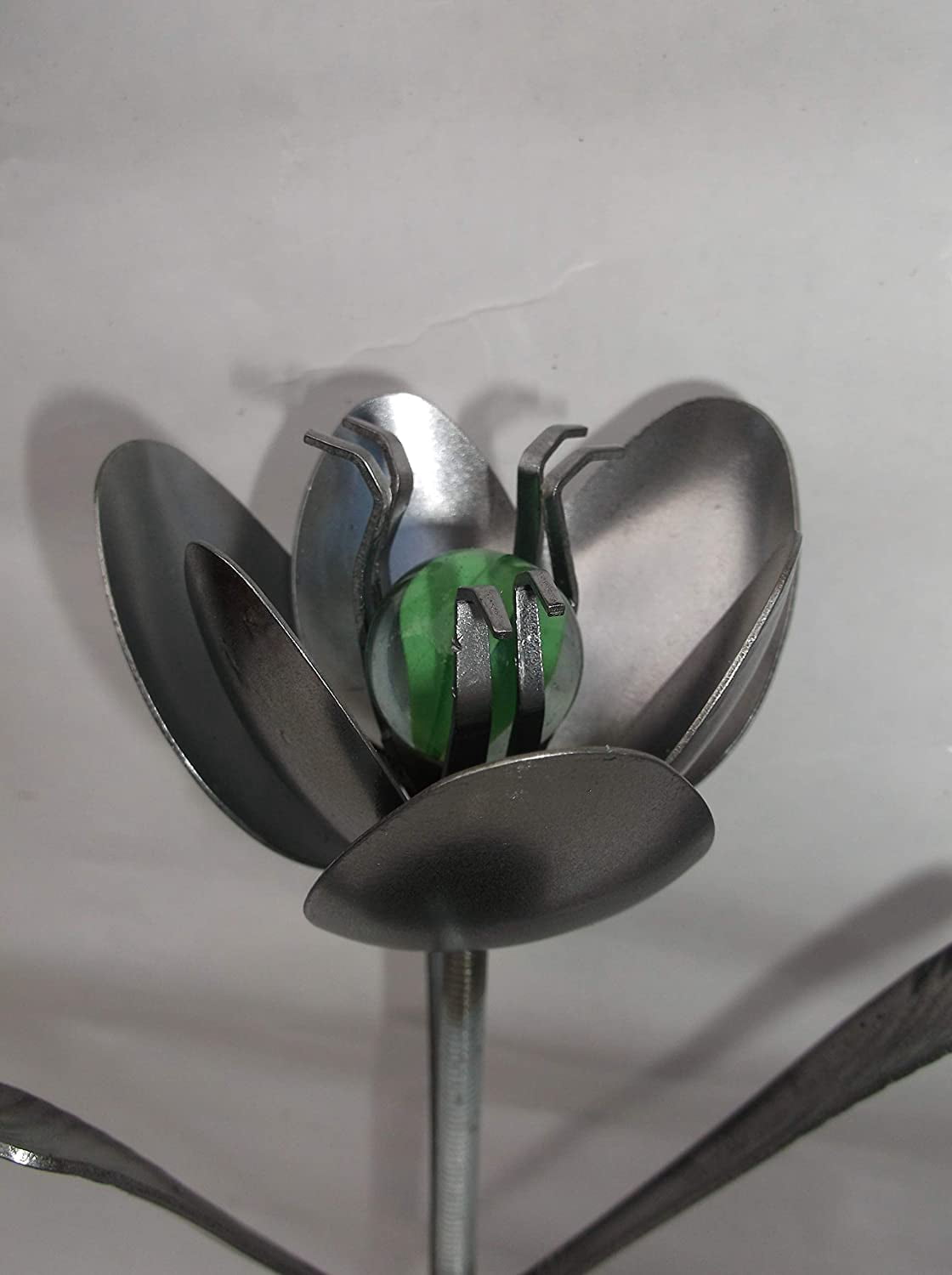 Green Tulip, Metal Art Tulip, Recycled Silverware Flower - Walmart.com