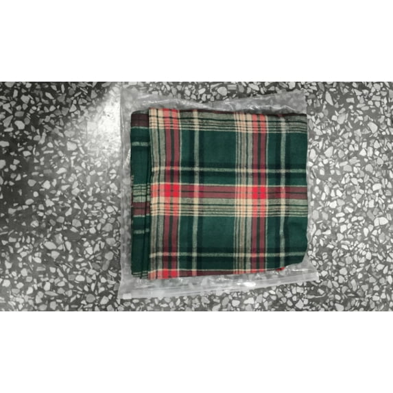 Green Woven Tablecloth, Rustic Fabric, Durable, Easy-Clean, Wedding ...