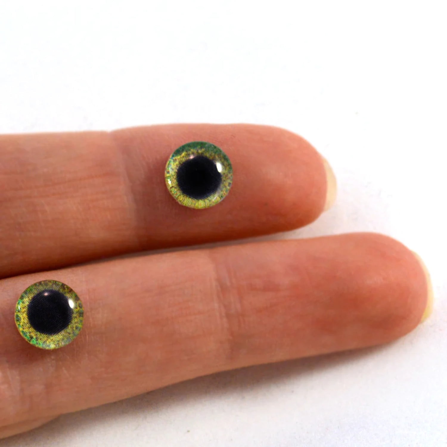 Green and Yellow Celtic Weave Glass Eyes - Walmart.com