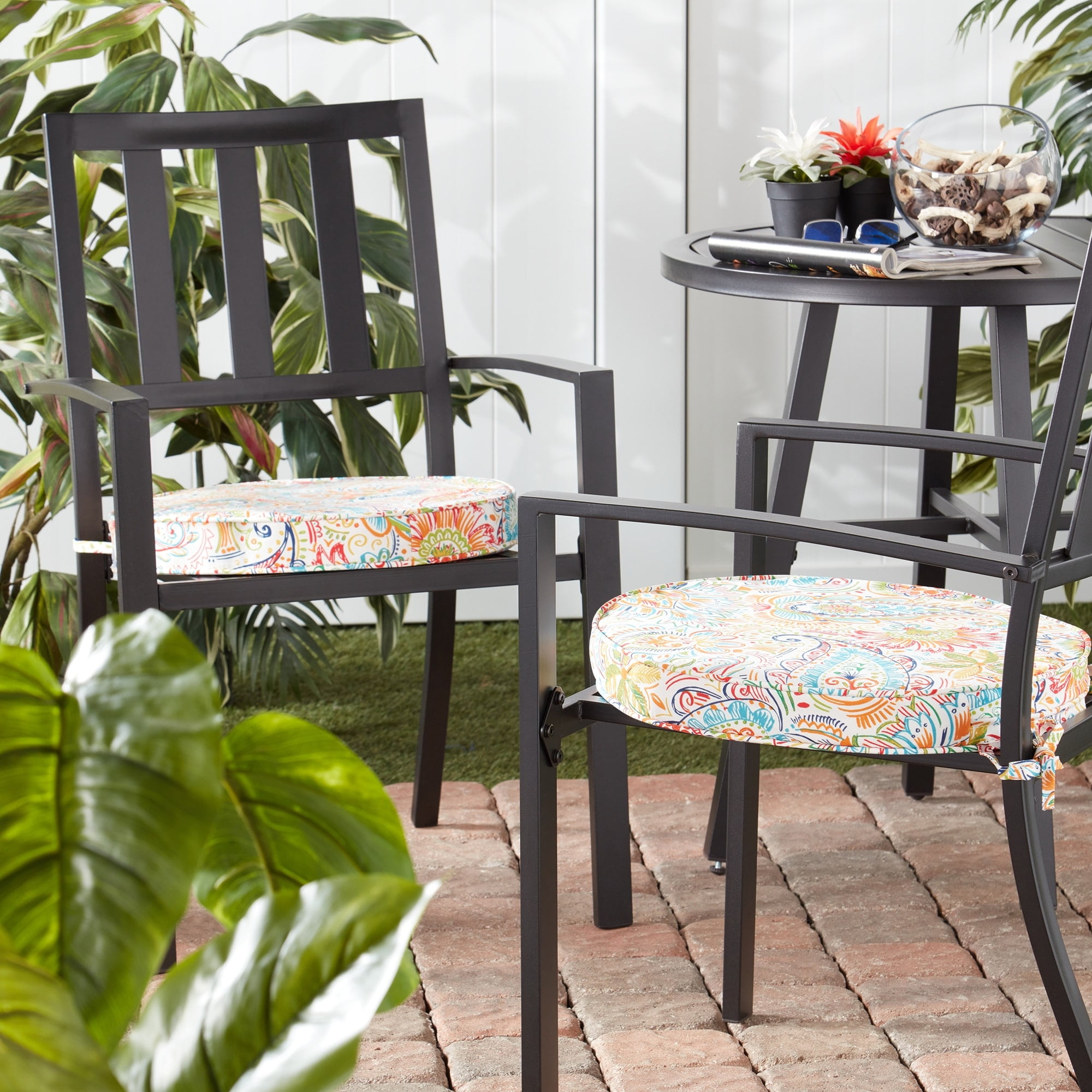 Greendale Home Fashions 18" x 18" Jamboree Round Outdoor Chair Pad (Set ...