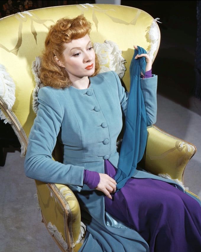 Greer Garson 24X36 Classic Hollywood Poster Beautiful Young Pose ...