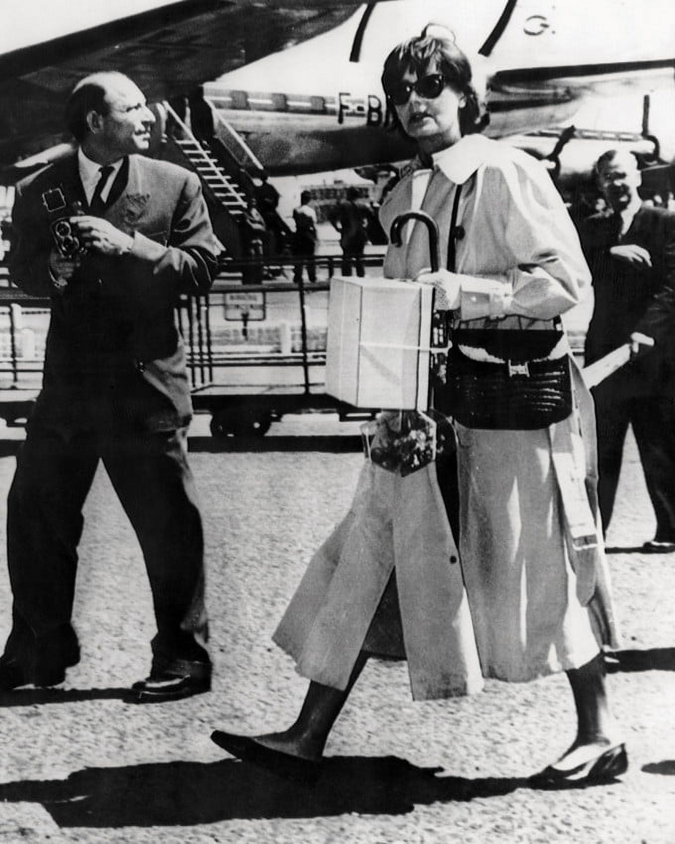 Greta Garbo 24X36 Classic Hollywood Poster Rare Paparazzi Pose In 1970 ...