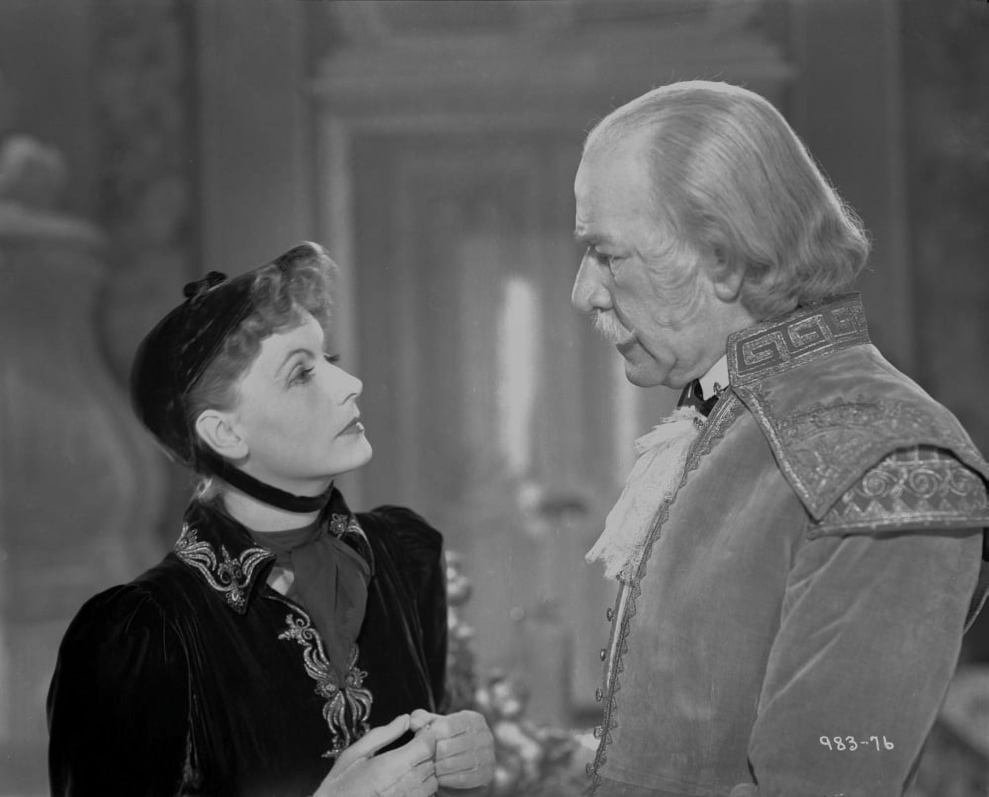 Greta Garbo Listening to a Man Photo Print (24 x 30) - Walmart.com