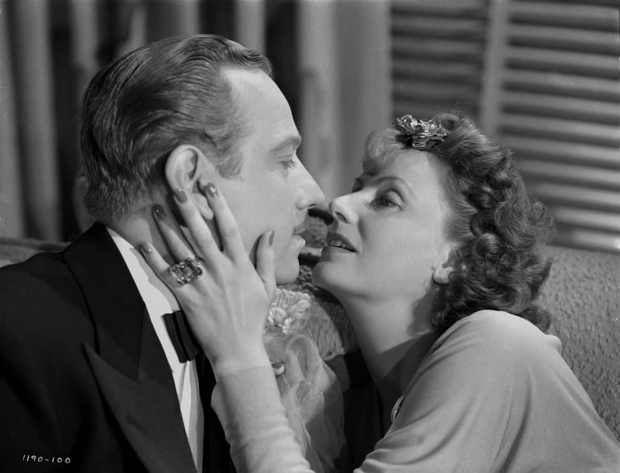 Greta Garbo Romantic Scene with a Man Photo Print (24 x 30) - Walmart.com