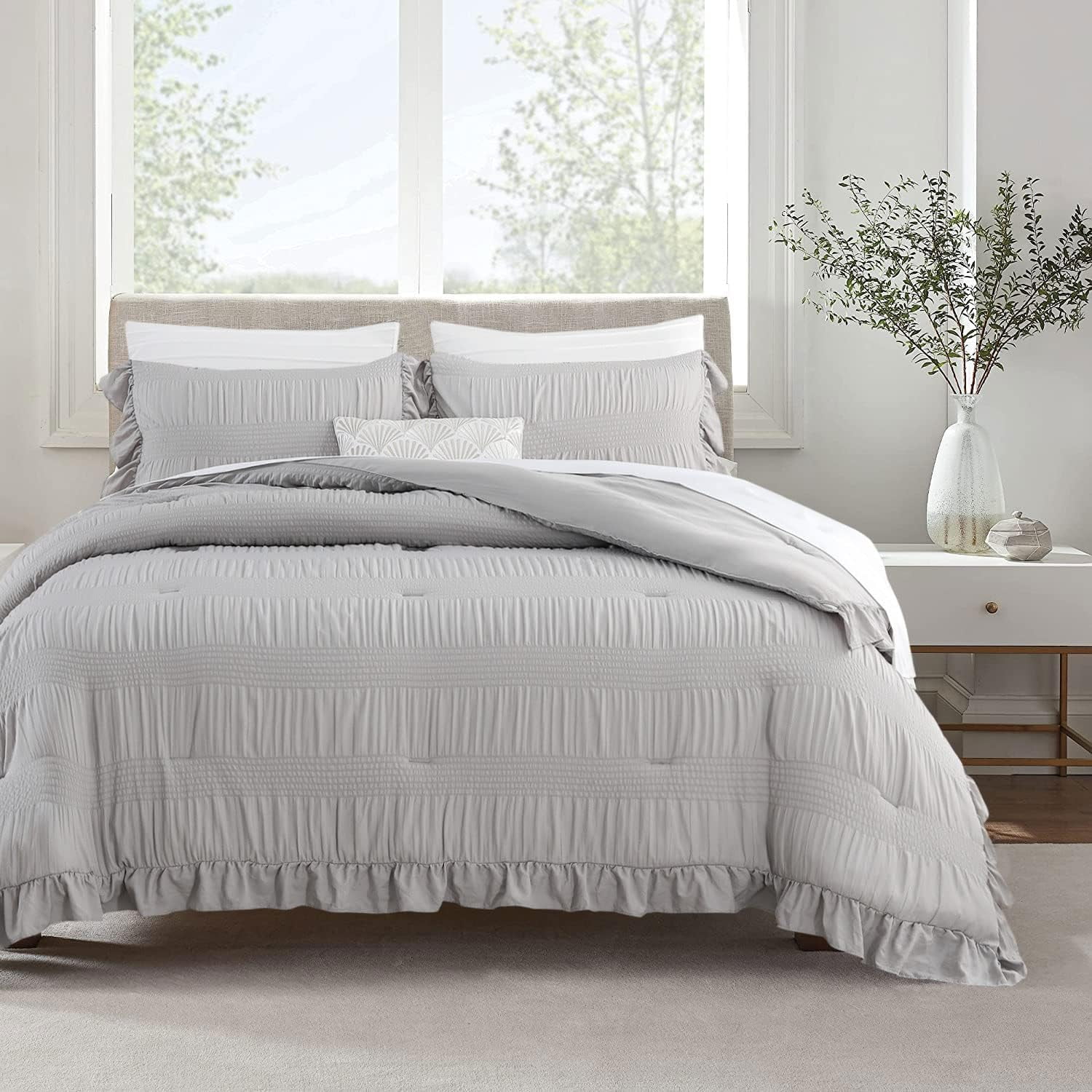 Grey Comforter Queen Size Seersucker Design with Ruffled Edges, Ultra ...