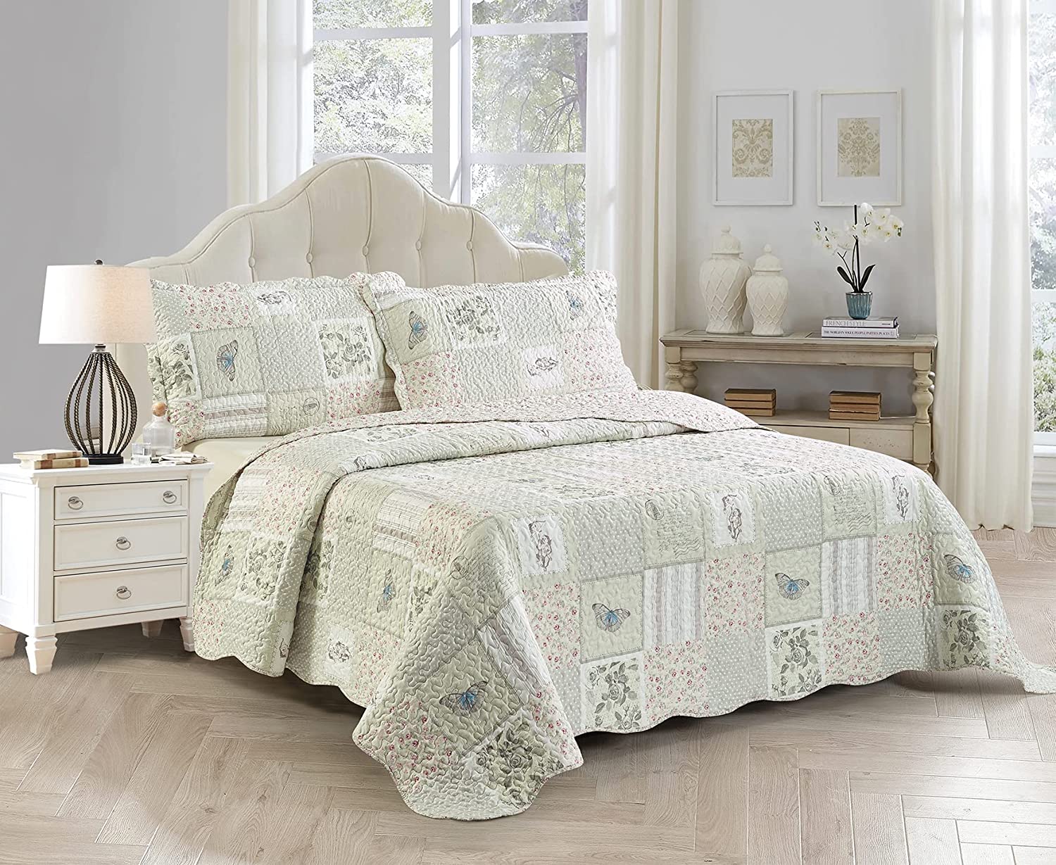 Grey Cupid and Pink Rose Quilt Set, 3-Piece Bedding Set with 2 King ...