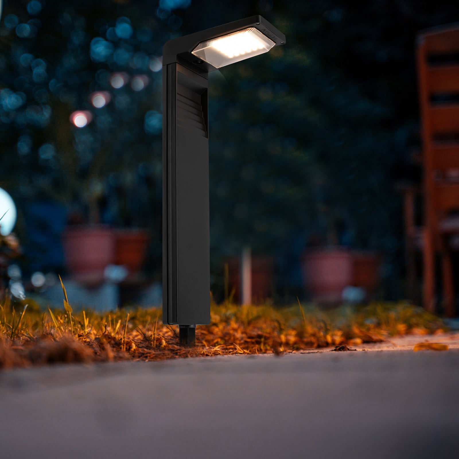 Griptix Solar-Powered Outdoor Lawn Light with Adjustable 100LM/200LM ...