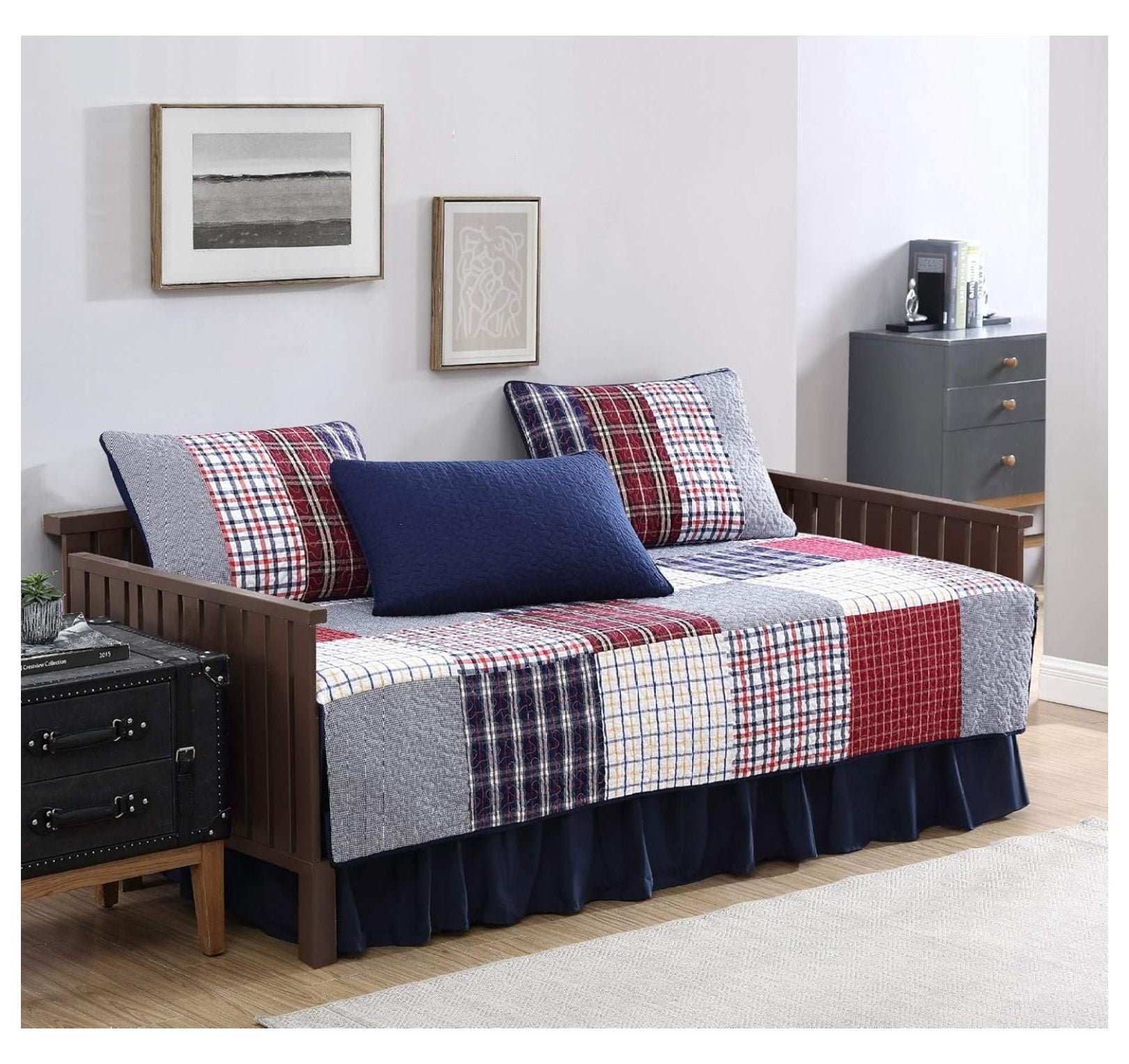 Grizzly 5-Piece Plaid Checkered Patchwork Quilted Daybed Cover Set ...