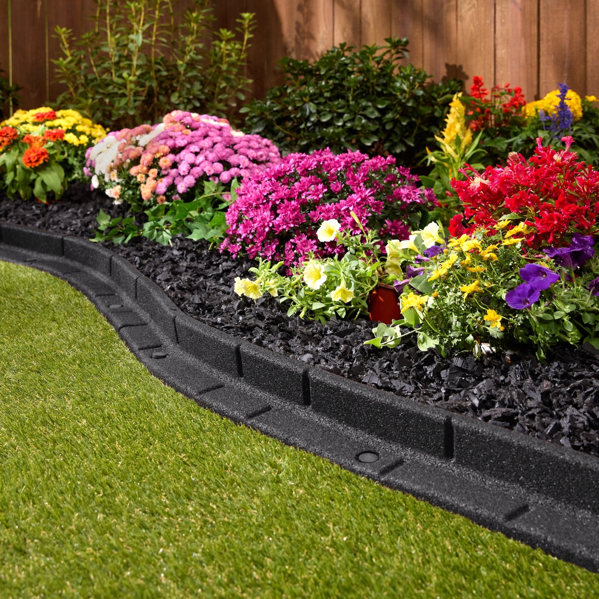 GroundSmart Roman Brick Landscape Edging, 4' Black Rubber Garden Edging ...