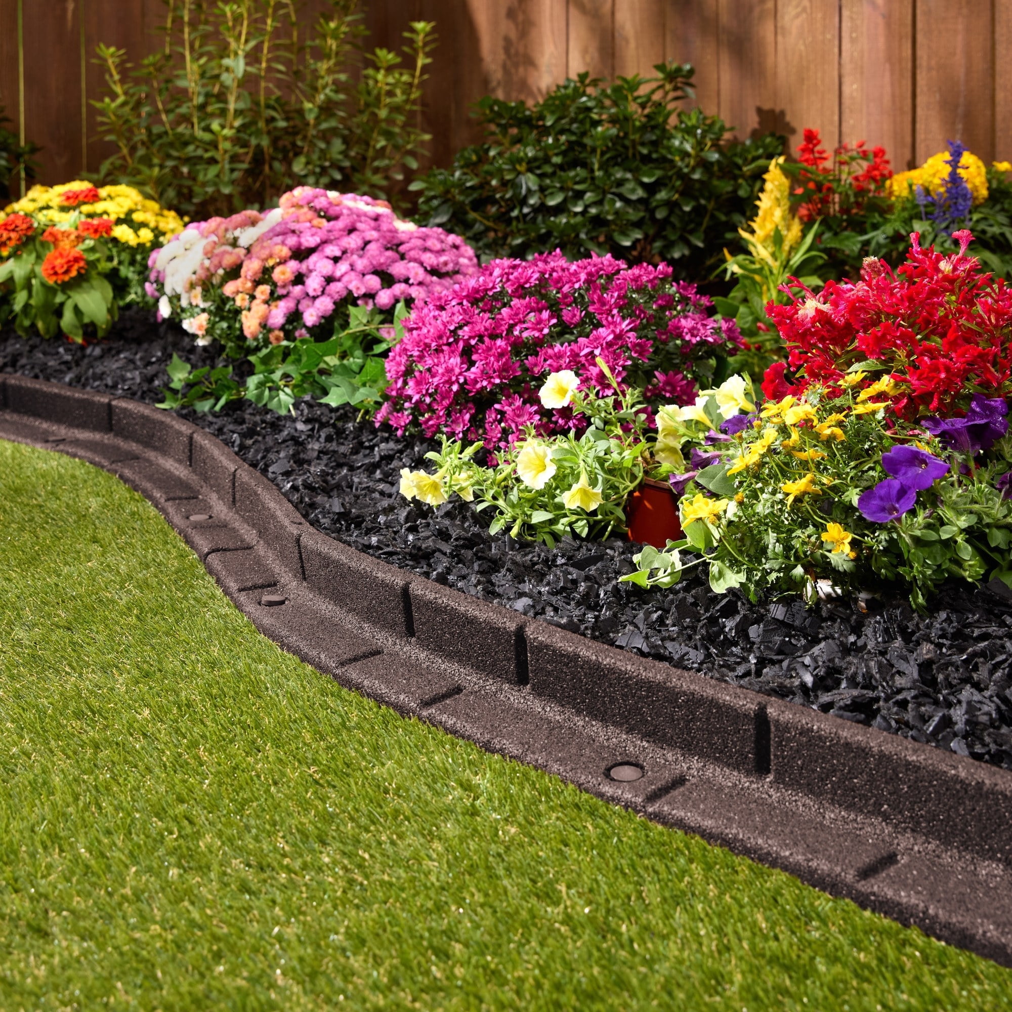 GroundSmart Roman Brick Landscape Edging, 4' Brown Rubber Garden Edging ...
