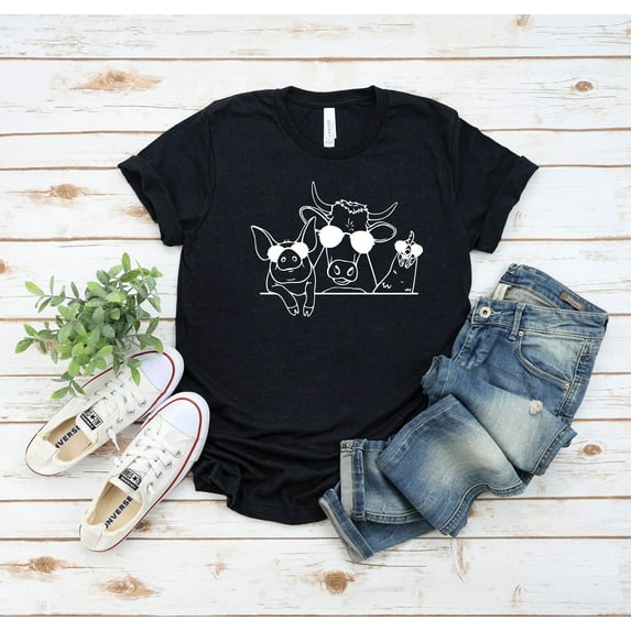 Group of Farm Animals Graphic Tee Cow Pig Chicken Artwork Country Farm ...
