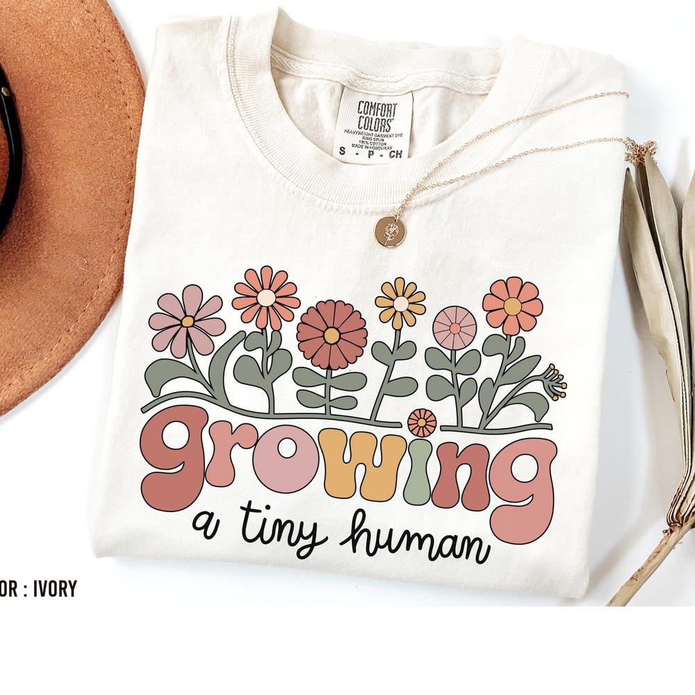 Growing A Tiny Human shirt, Pregnancy Shirt, Soon To Be Mom Pregnant Daughter Expecting Mom Gift ...